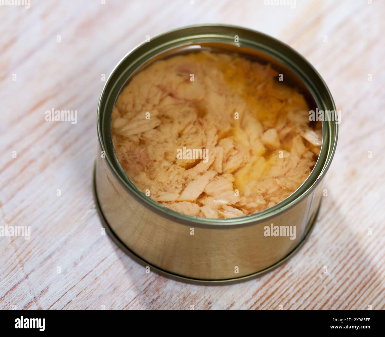 Bonito fish fillets preserved in oil Stock Photo - Alamy