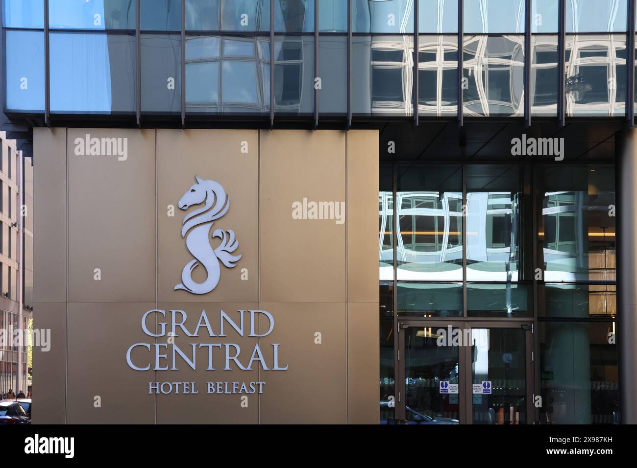 Signage grand central belfast hi-res stock photography and images - Alamy