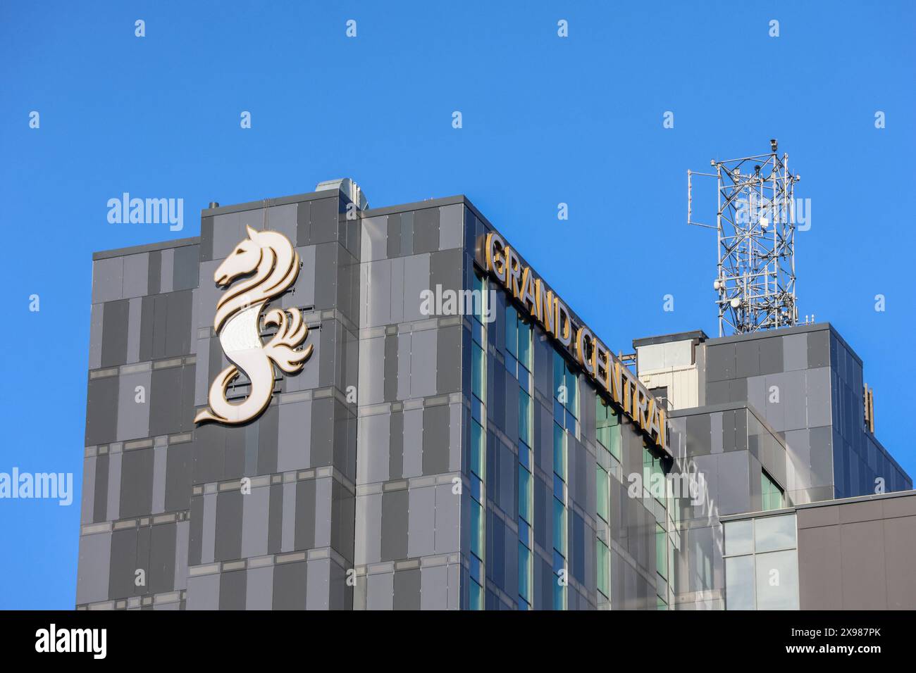 Rooftop hotel sign Belfast city centre hotel - Grand Central sign on ...