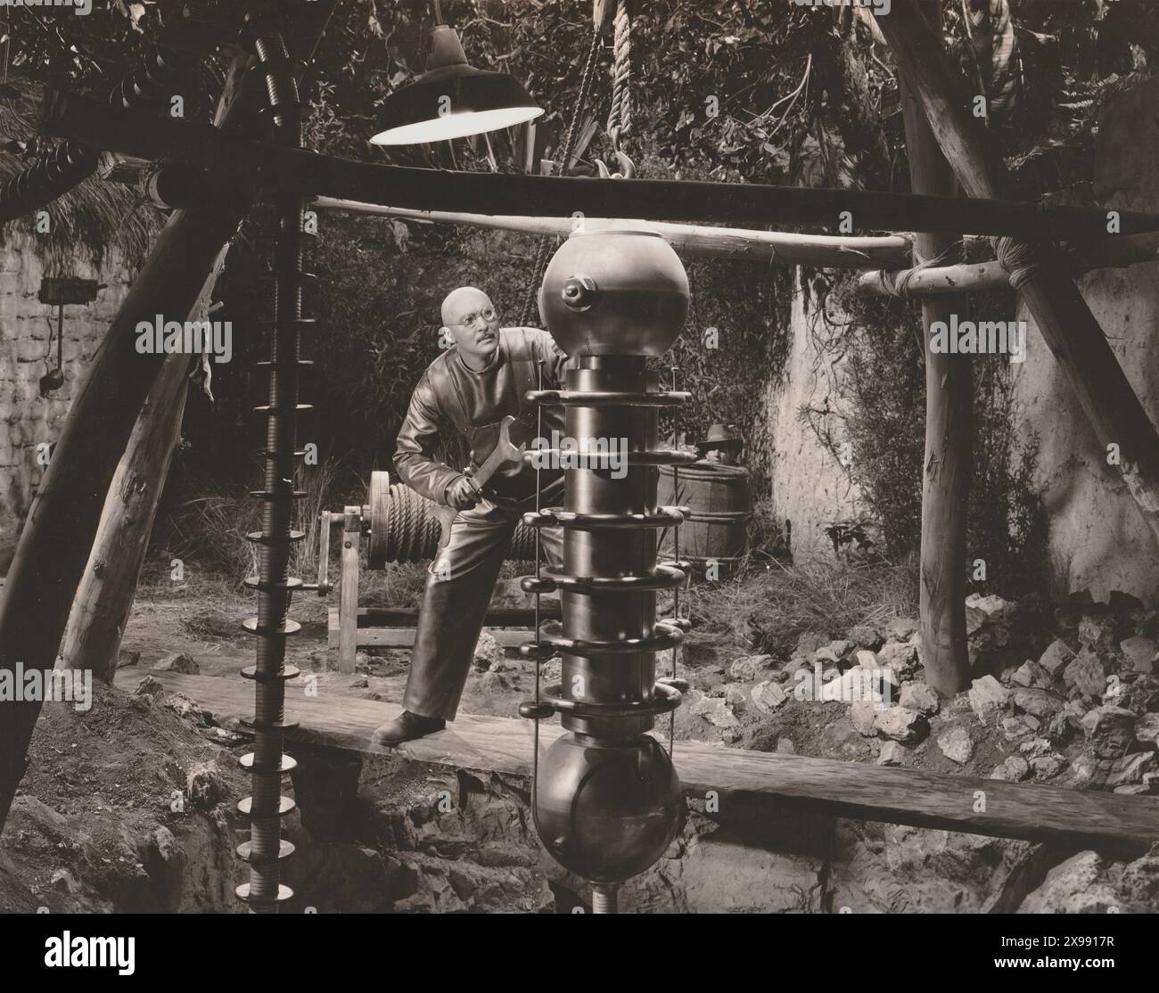 Dr. Cyclops (Paramount, 1940). Starring Albert Dekker. Dir: Ernest ...