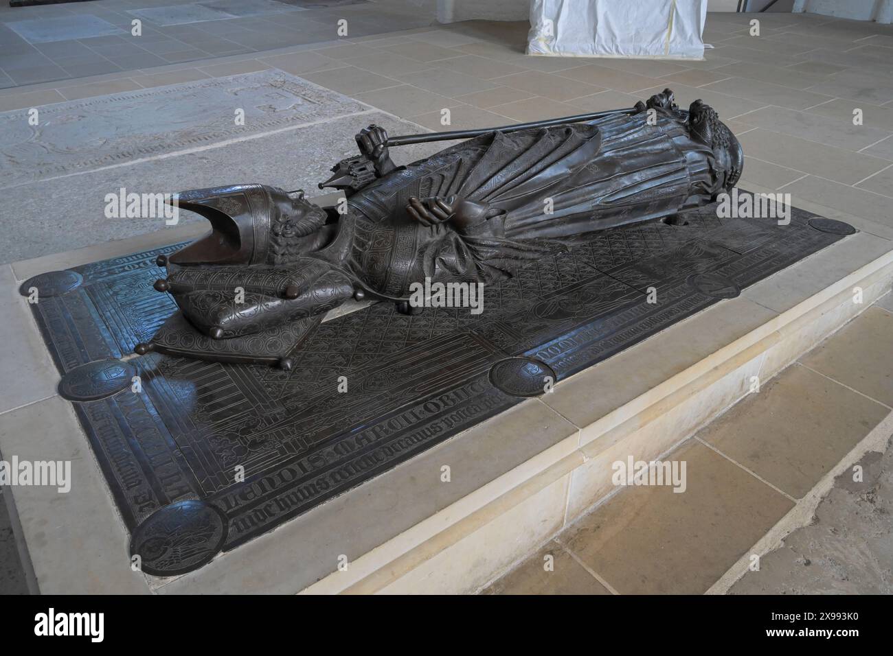 Grabfigur Bischof Heinrich II. Bochholt, Dom zu Lübeck, Mühlendamm, Lübeck, Schleswig-Holstein ...