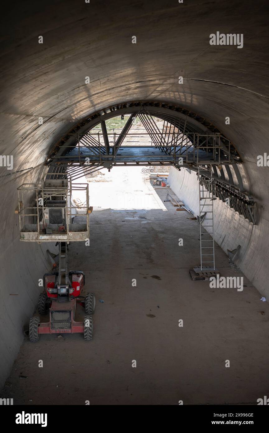 "Building the Future: Inside the Structural Workings of a Tunnel ...
