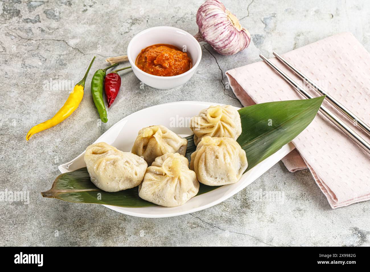 Chinese traditional steamed dumpligs momo with meat Stock Photo - Alamy