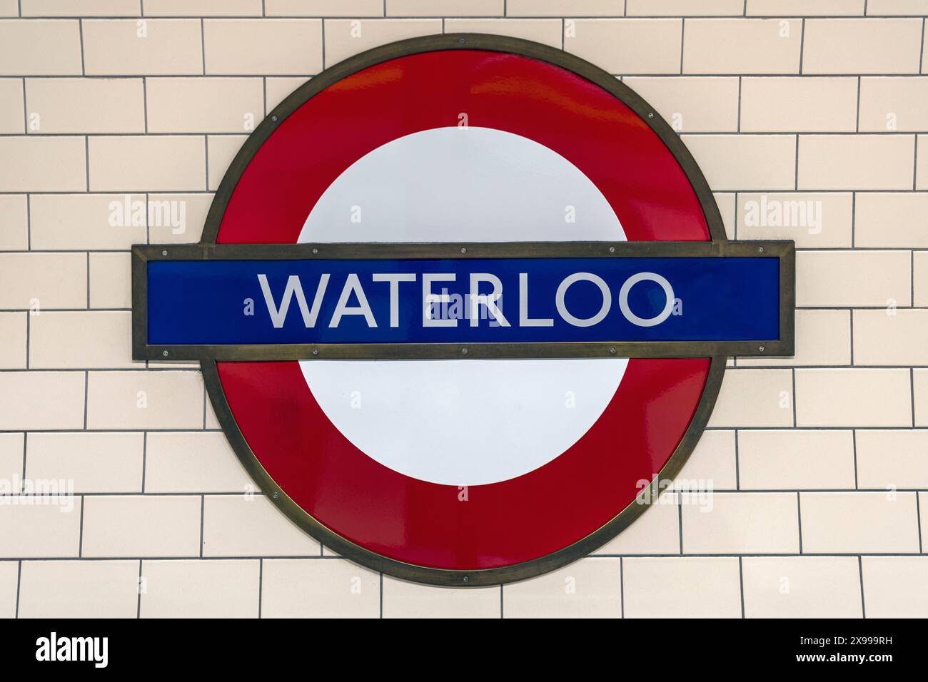 Underground wall logo hi-res stock photography and images - Alamy