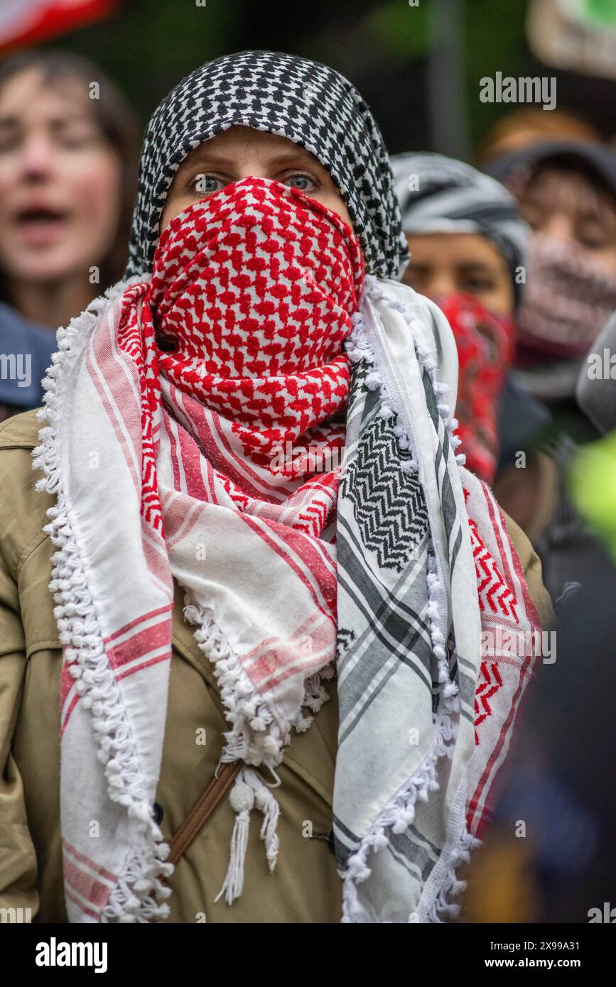 Tweede Karmer, Bezuidenhoutseweg, The Hague, The Netherlands. Tuesday ...
