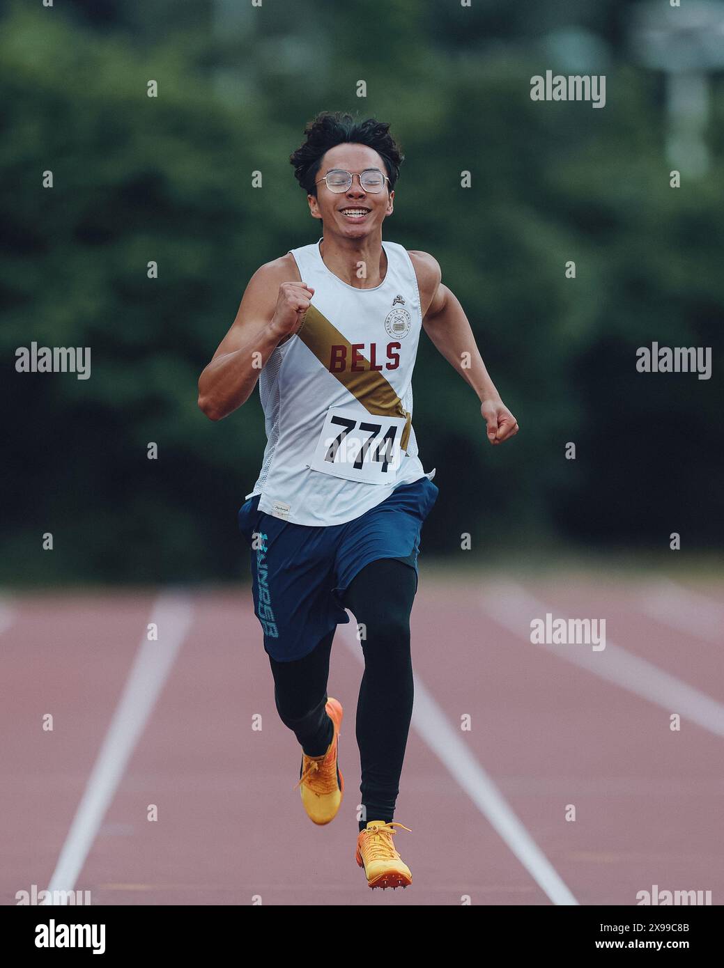 Stratford, United Kingdom. 26 May, 2024. Zhiliang Chen of Belgrave Harriers in action during ...