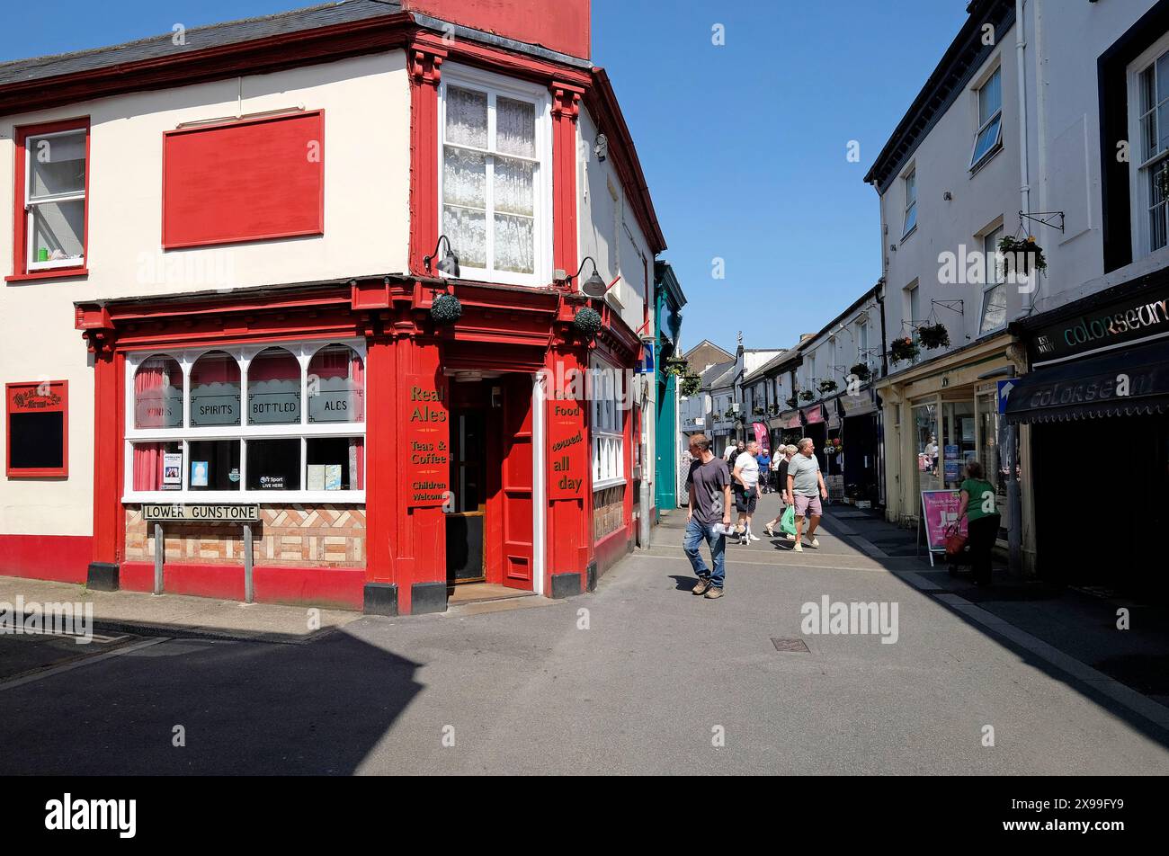 heavitree arms pub, bideford, north devon, england Stock Photo - Alamy