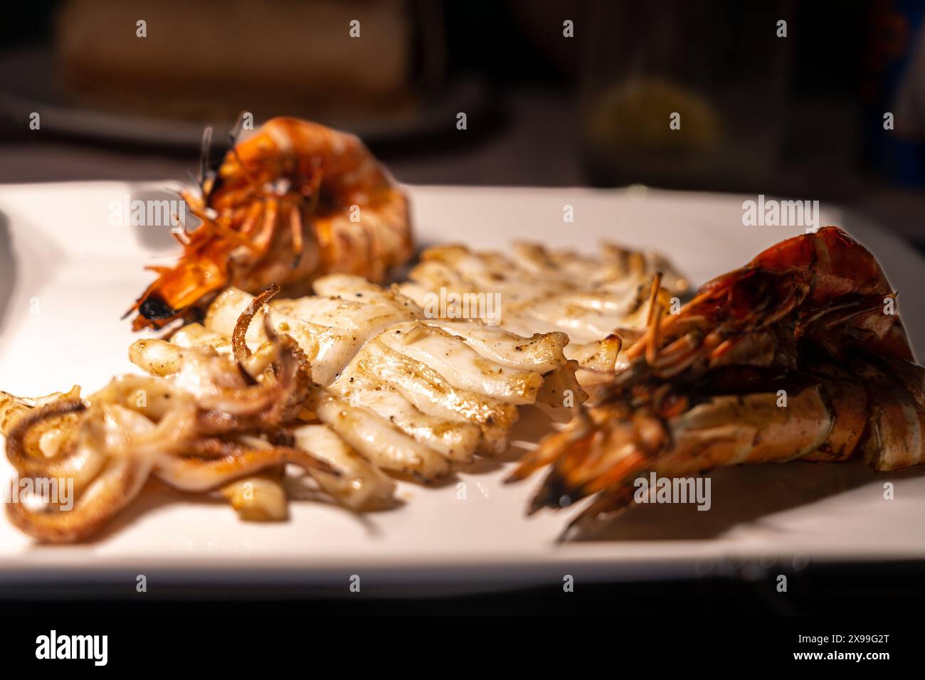 Tiger squid hi-res stock photography and images - Alamy