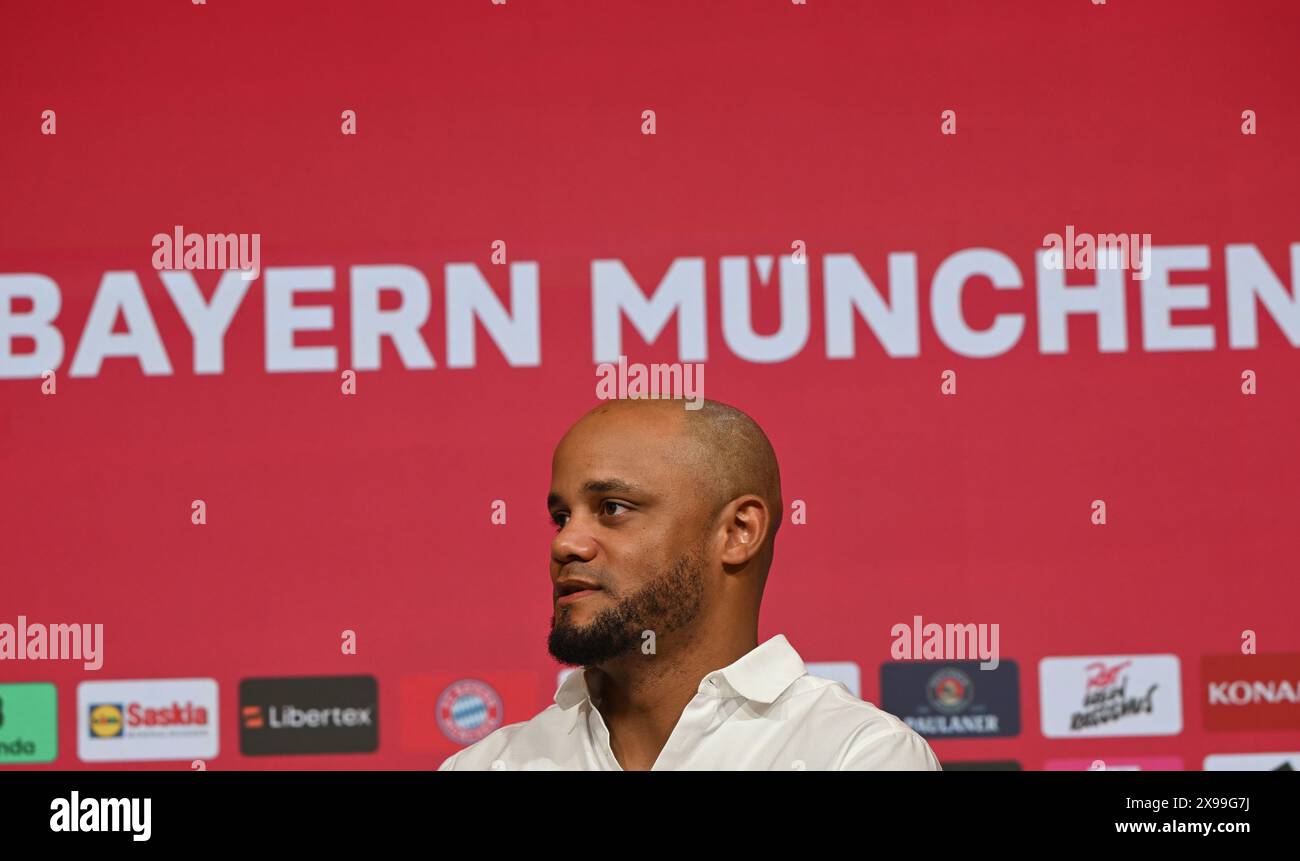 Munich, Germany. 30th May, 2024. Soccer: Bundesliga, presentation of ...