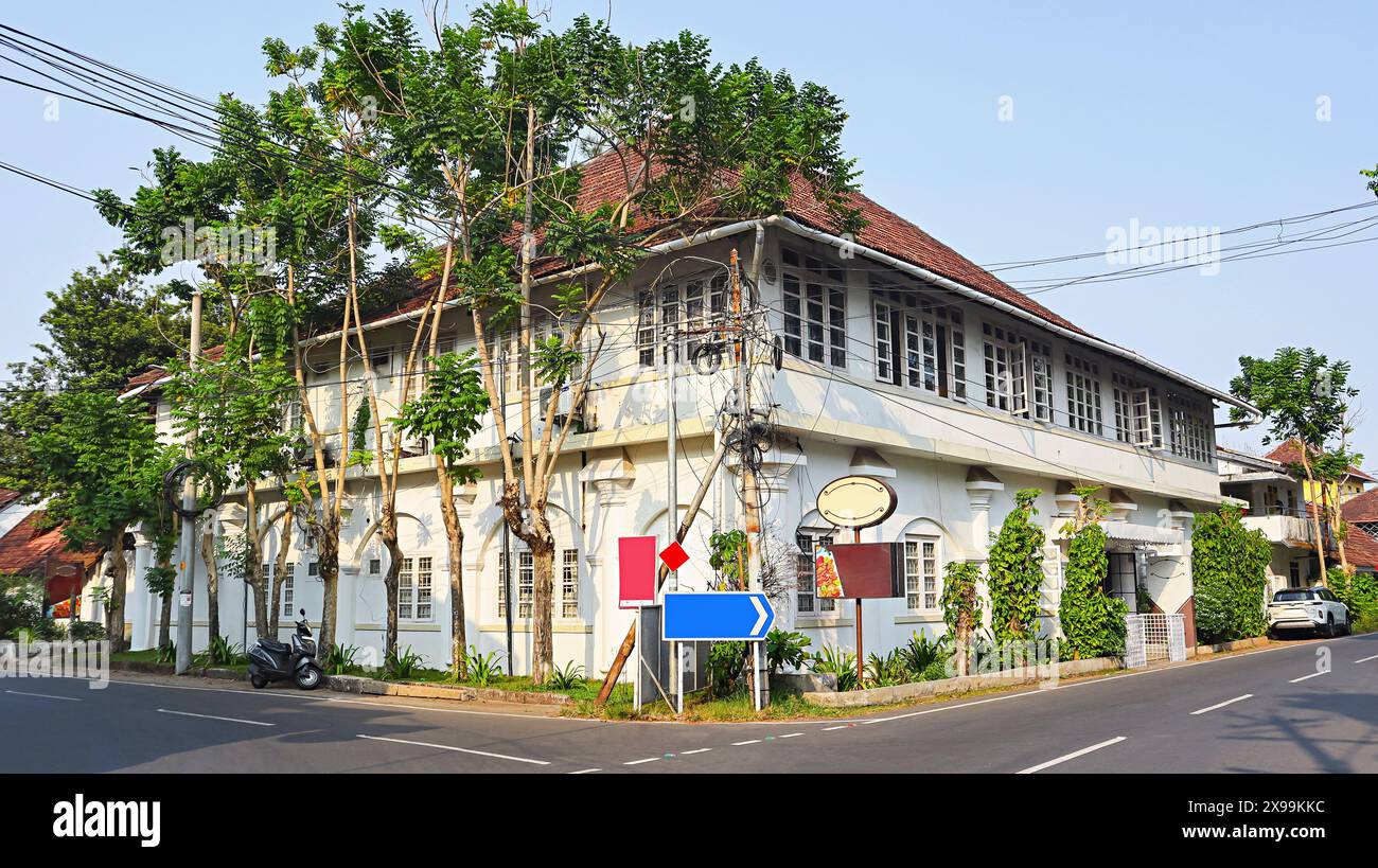 View of Dutch Bungalow on Fort Kochi Street, Kochi, Kerala, India Stock ...