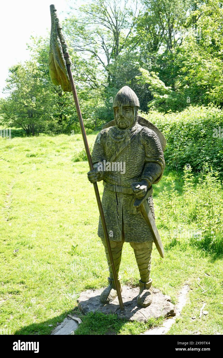 Carved wooden figure of a knight at The Battle of Hastings Site Stock ...