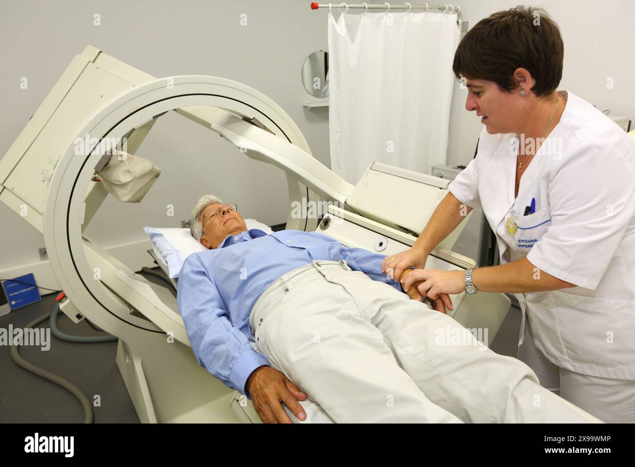 renal scintigraphy, Scintigraphy is a form of diagnostic test used in ...