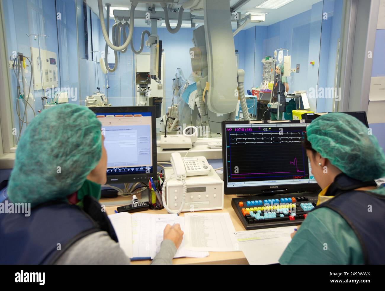 Angioplasty, Stenting in coronary arteries, Hemodynamic, Operating room ...