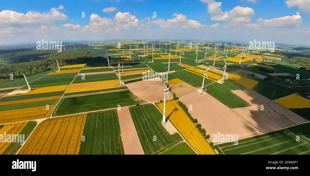 Luftbild, Windpark und Windfarm, Windenergieanlage, Windräder und ...