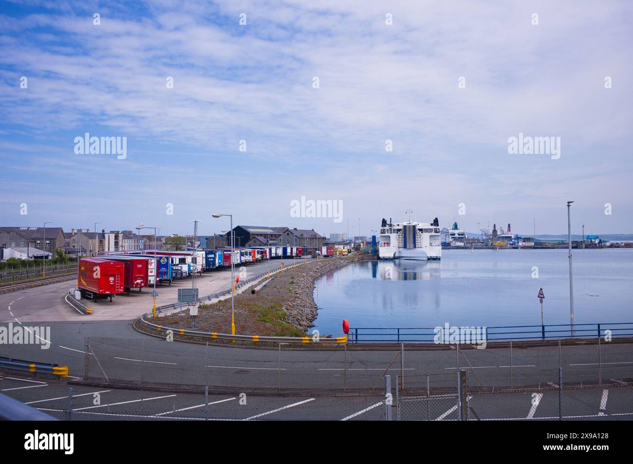 Holyhead ferry hi-res stock photography and images - Alamy