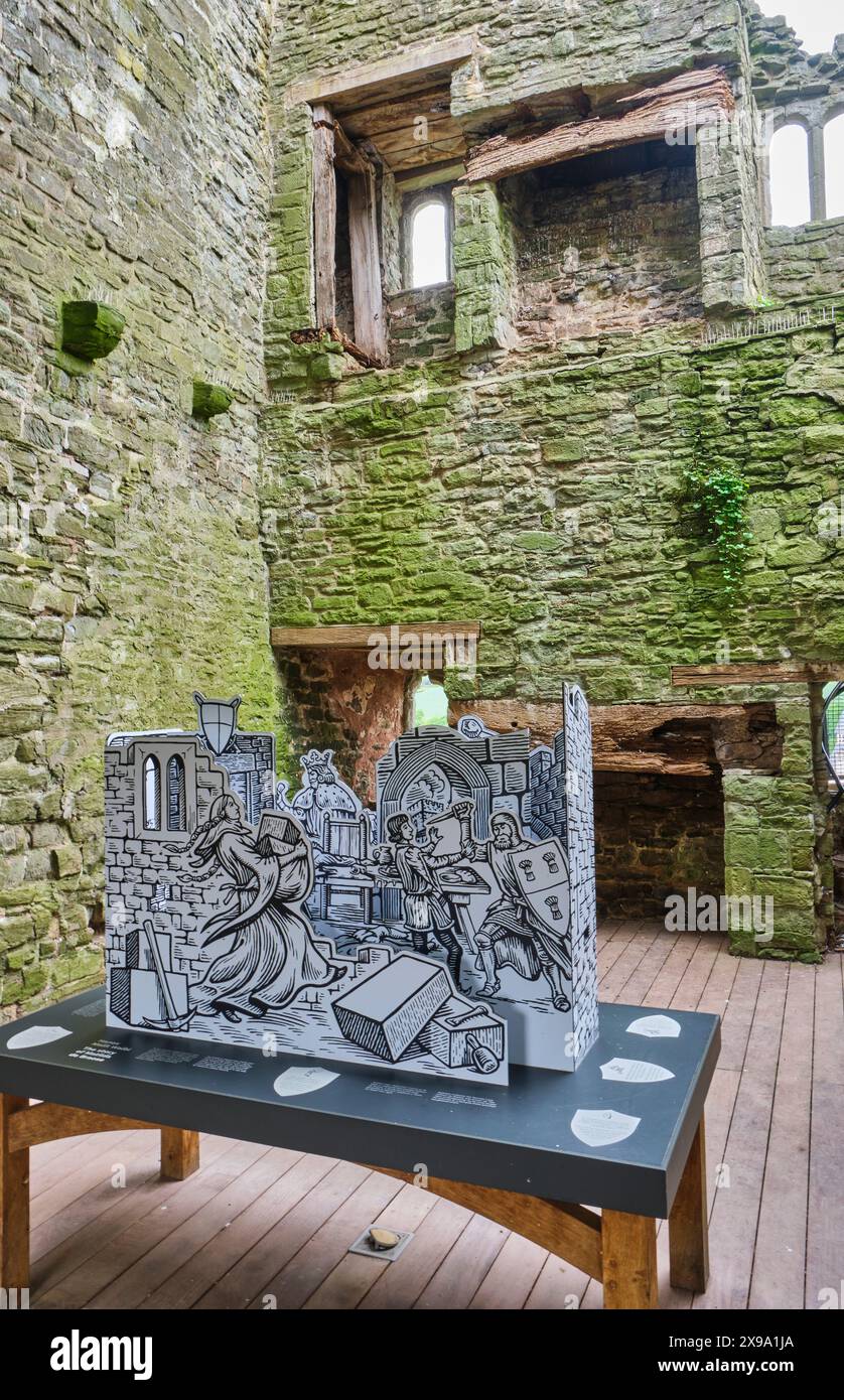 Hay castle ruins hi-res stock photography and images - Alamy