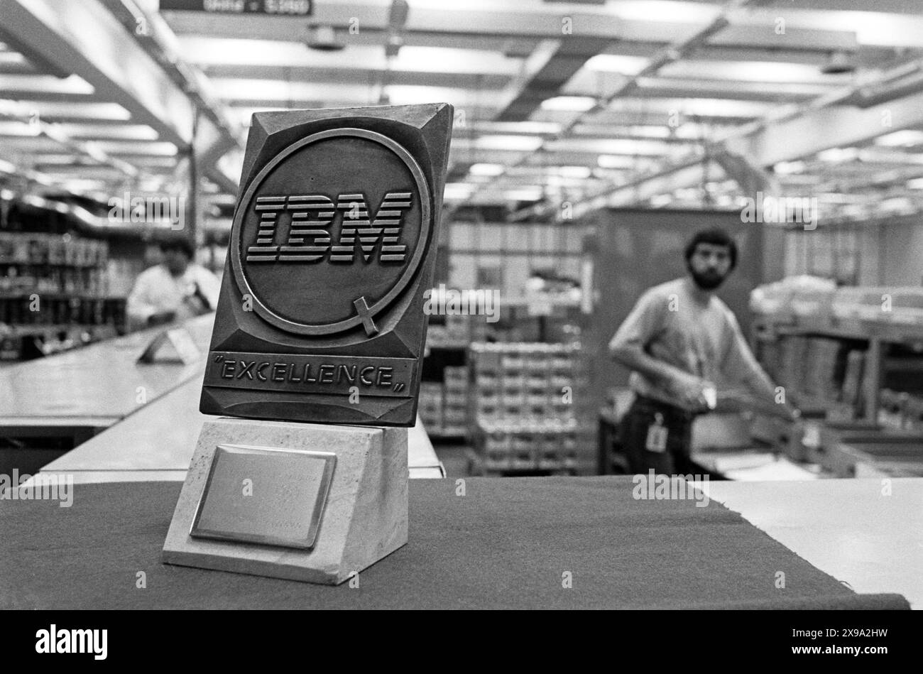 1980's office workers hi-res stock photography and images - Alamy