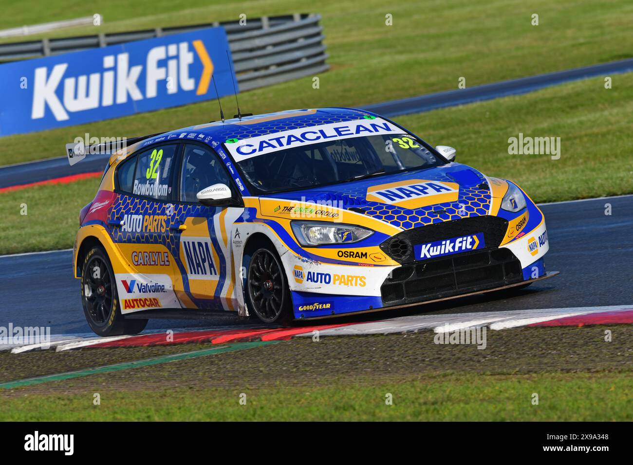 Daniel Rowbottom, Ford Focus ST, NAPA Racing UK, BTCC, British Touring Car Championship, rounds ...