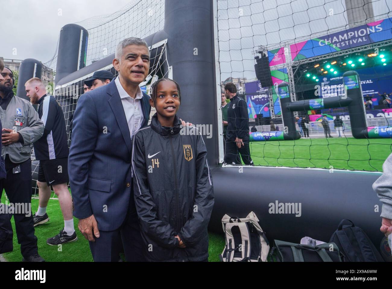 London, UK. 30 May, 2024. London Mayor Sadiq Khan poses for photographs ...