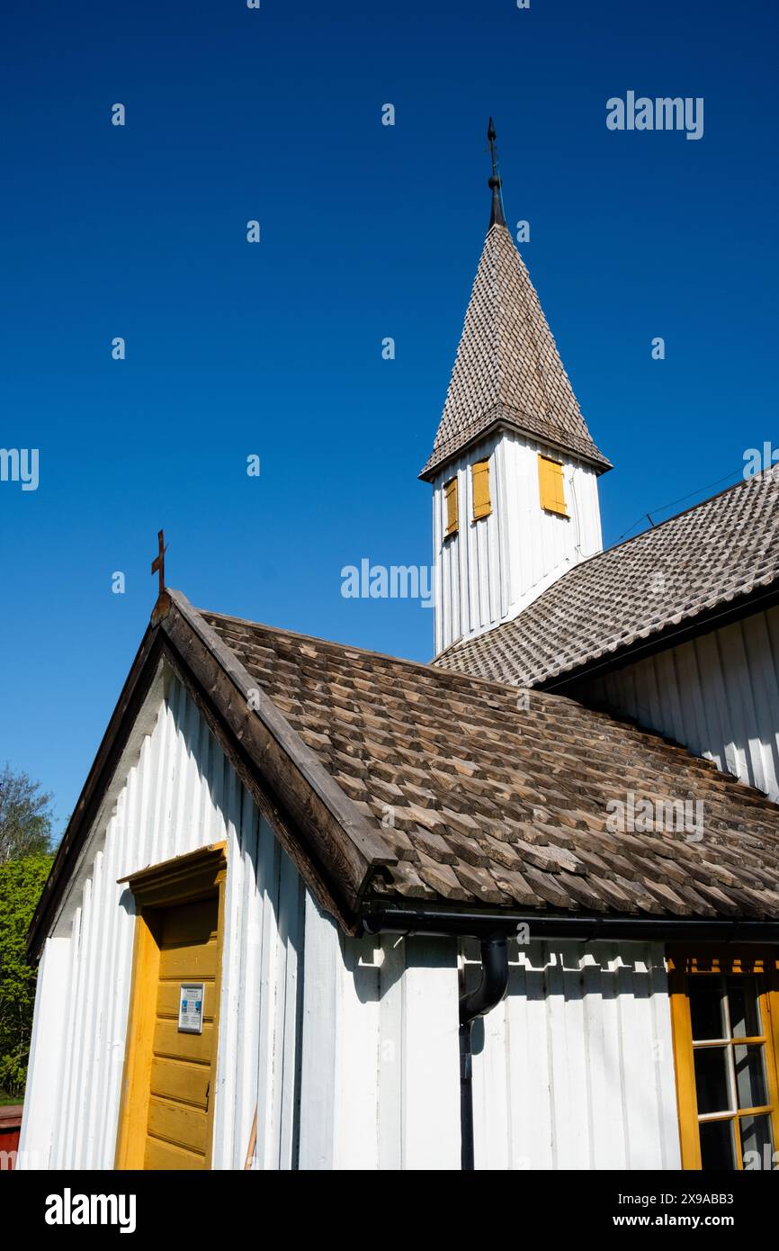 LUMPARLAND NORDIC CHURCH, LUMPARBY, ÅLAND: The beautiful traditional ...