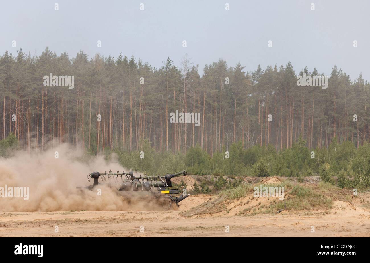 Ein Minenraeumpanzer Keiler, aufgenommen waehrend des Nato ...