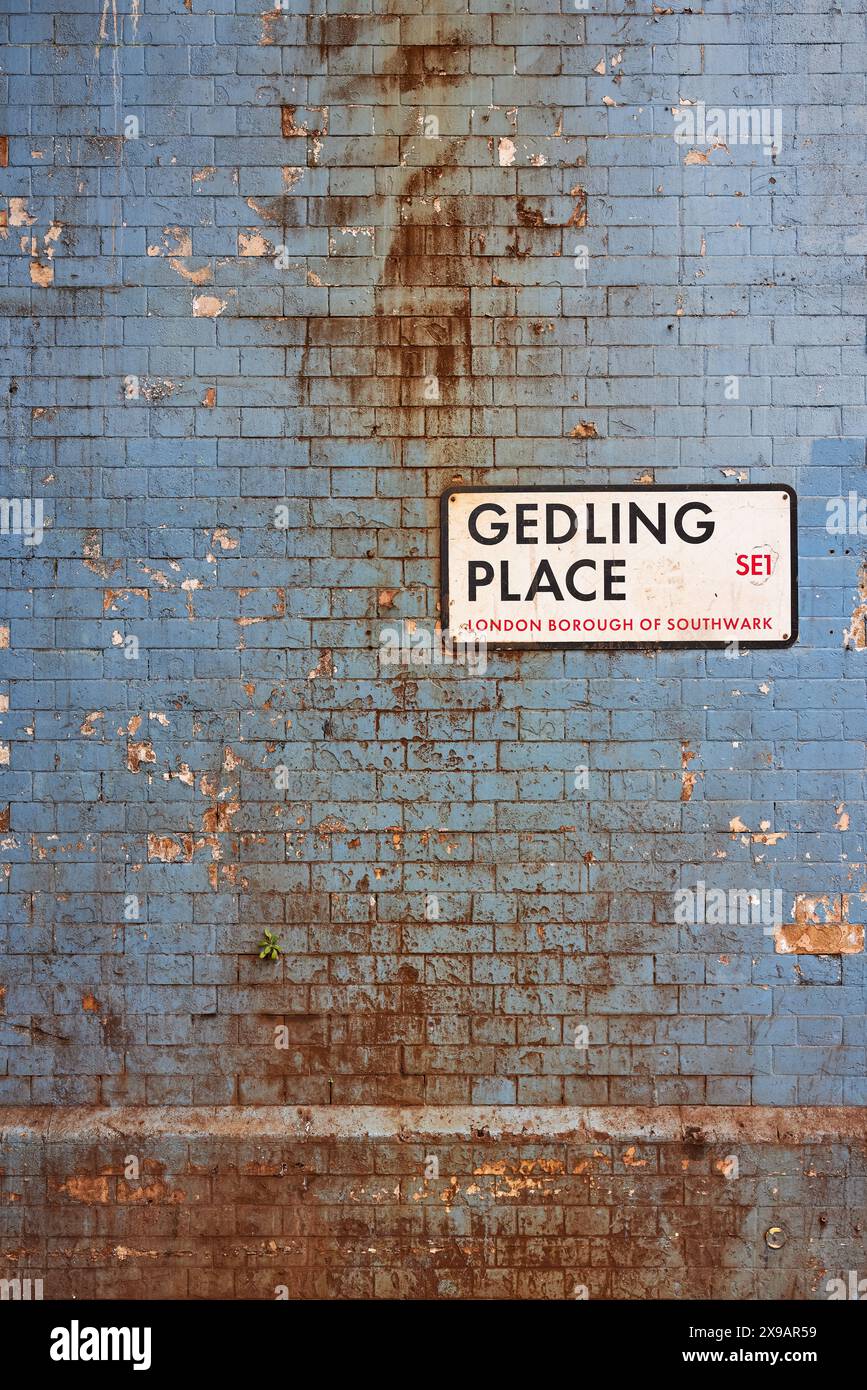 Gedling Place, London Borough of Southwark, SE1, street sign on dirty ...