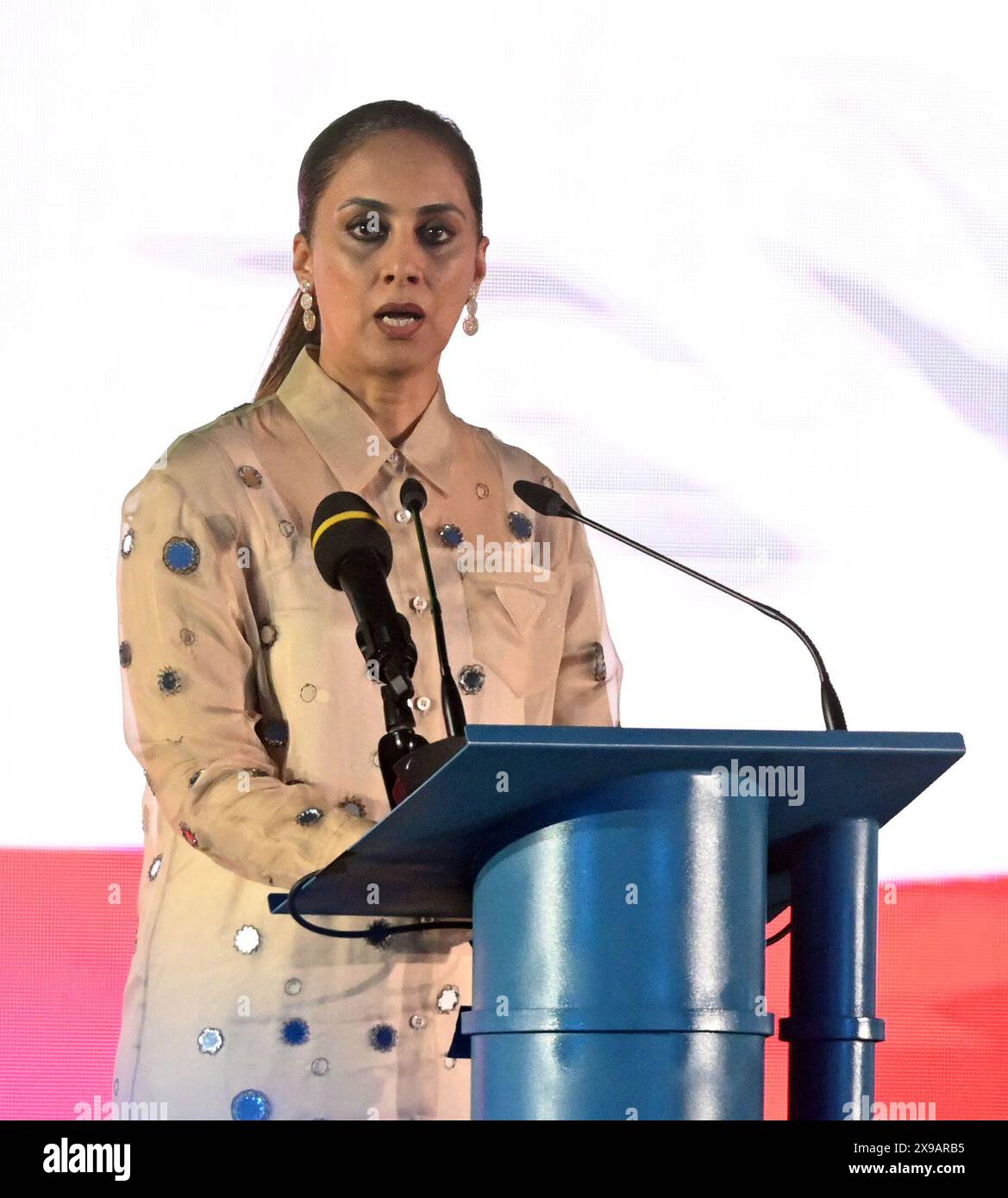 (240530) -- AHMADI GOVERNORATE, May 30, 2024 (Xinhua) -- Wadha Al ...