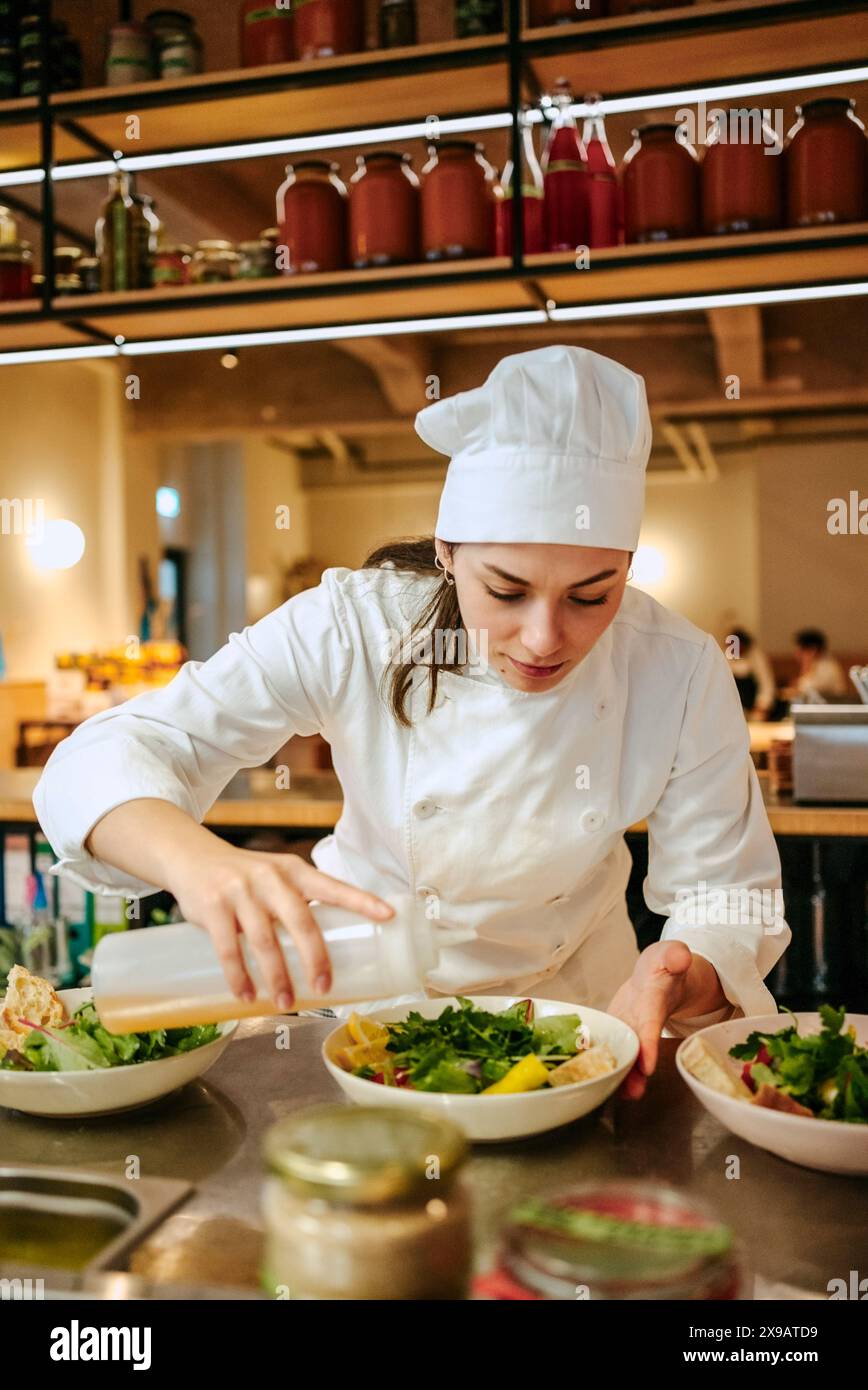 Pouring oil hi-res stock photography and images - Alamy