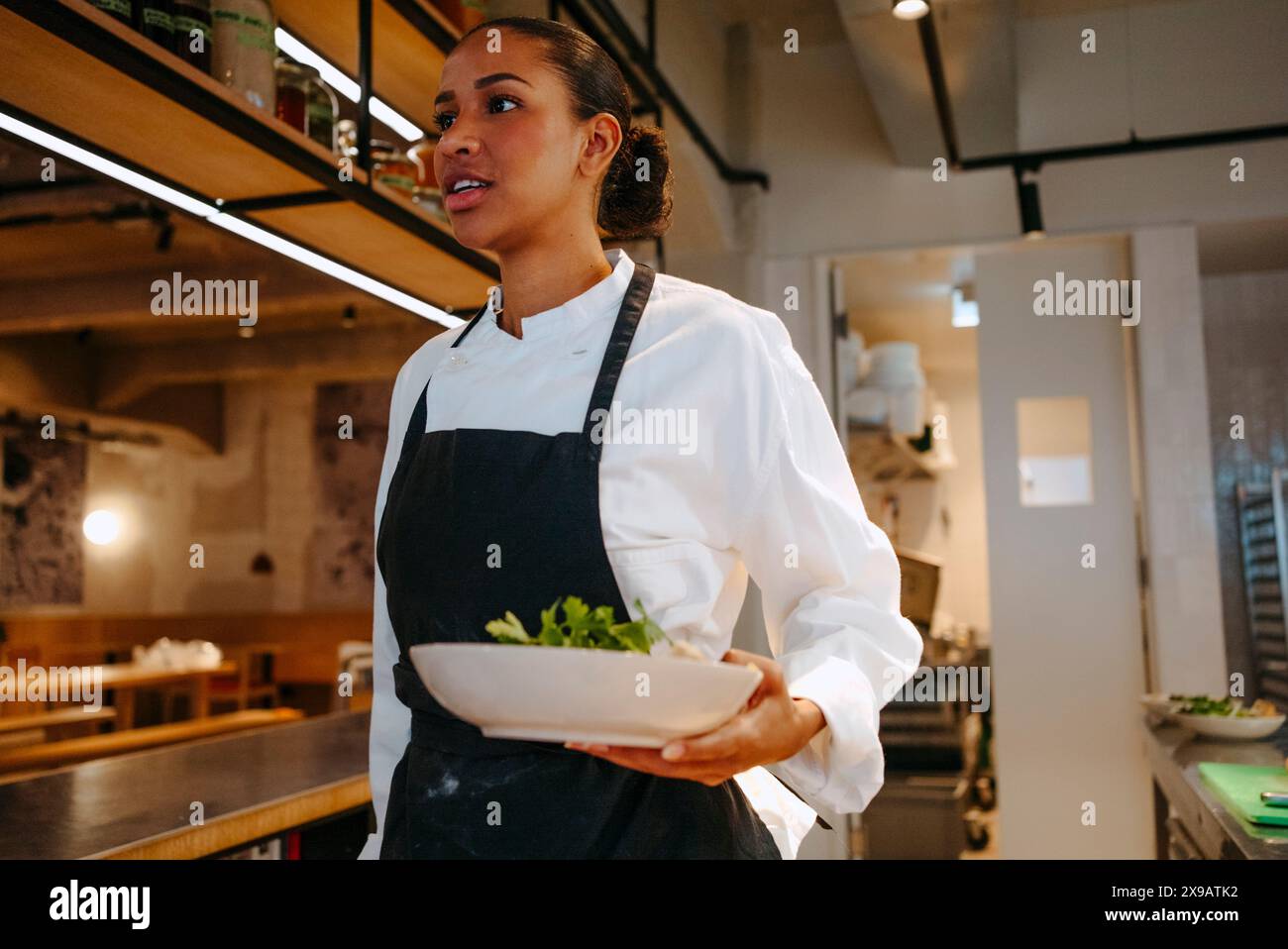 Kitchen skill hi-res stock photography and images - Alamy