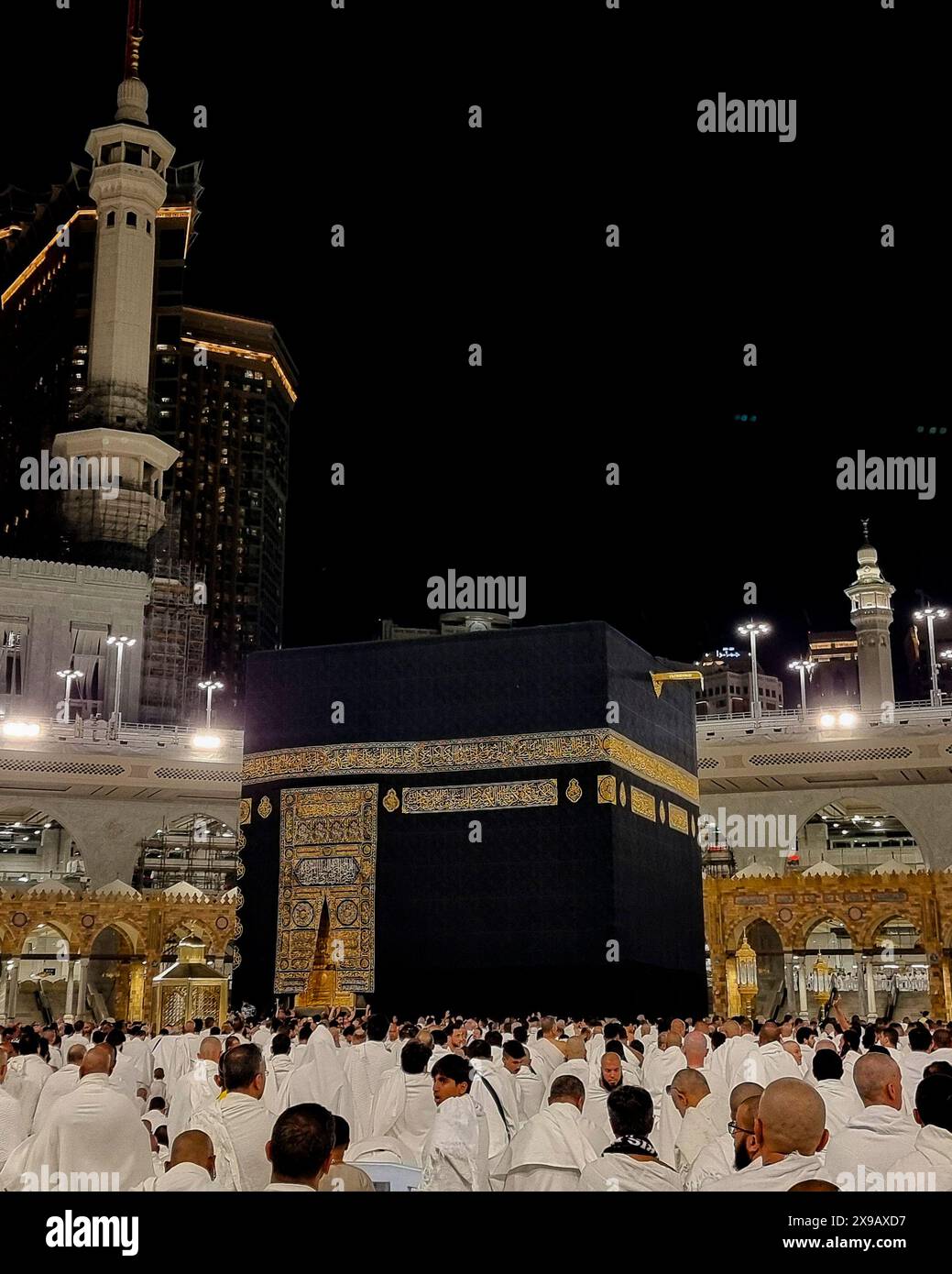 Kaaba At Night Wallpaper