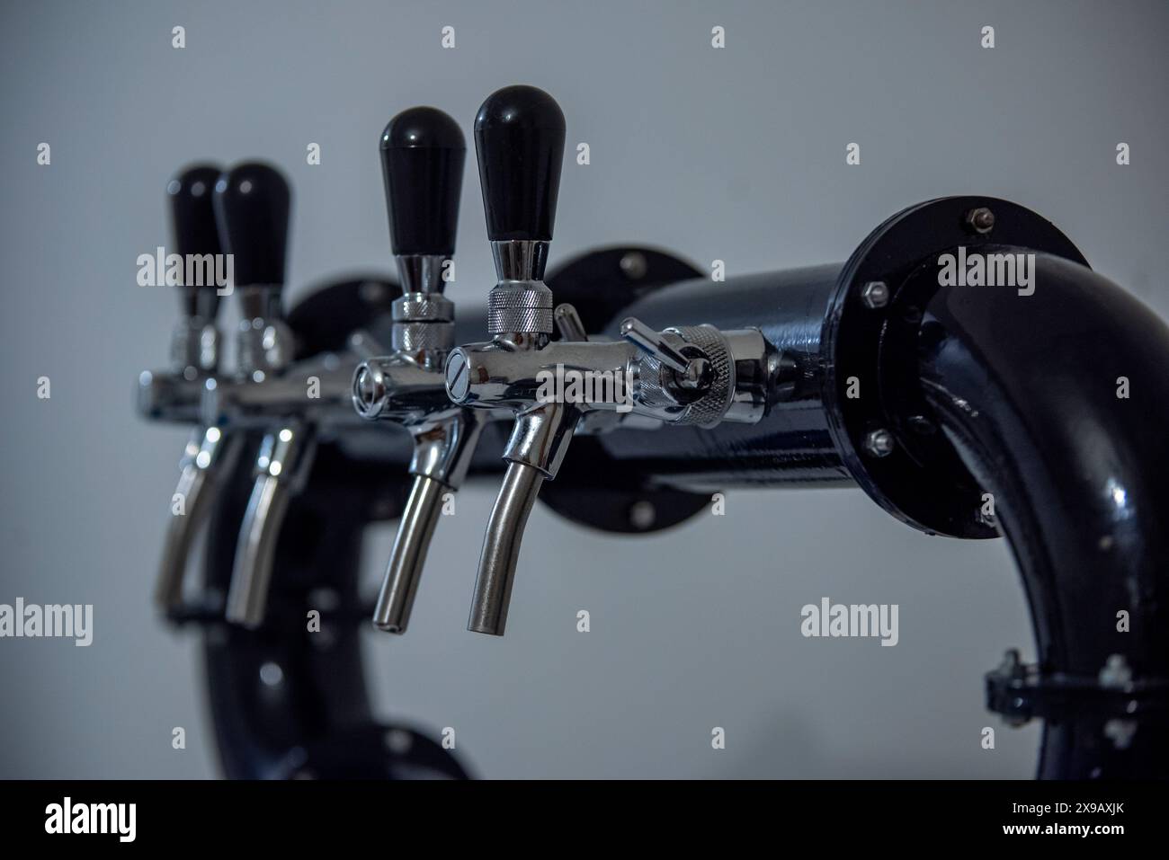 Beer craft steel taps hi-res stock photography and images - Alamy