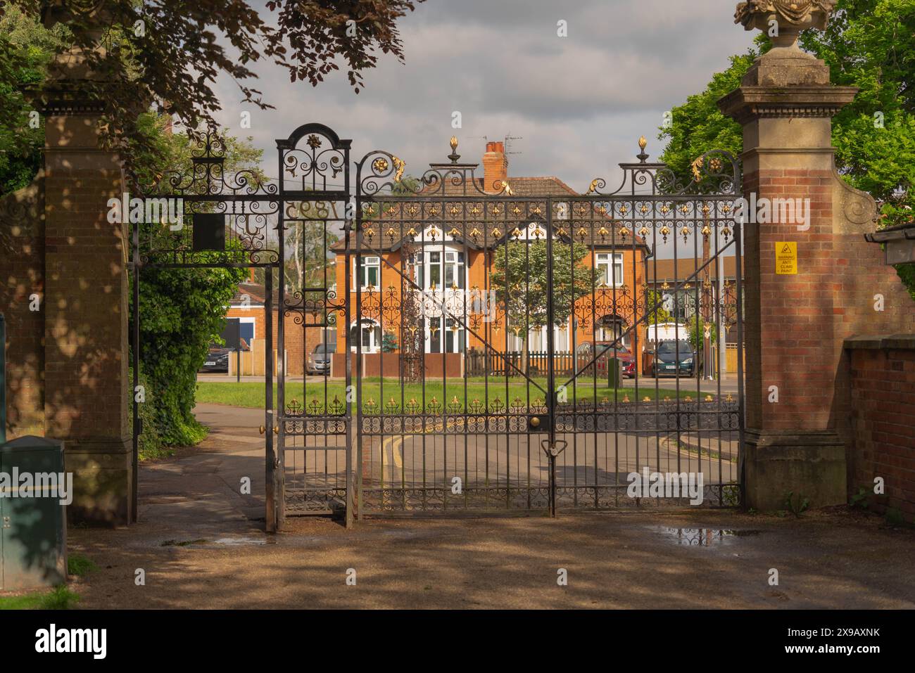 Road works, skid risk, Park Gates, wrought iron, stone chippings, grit ...
