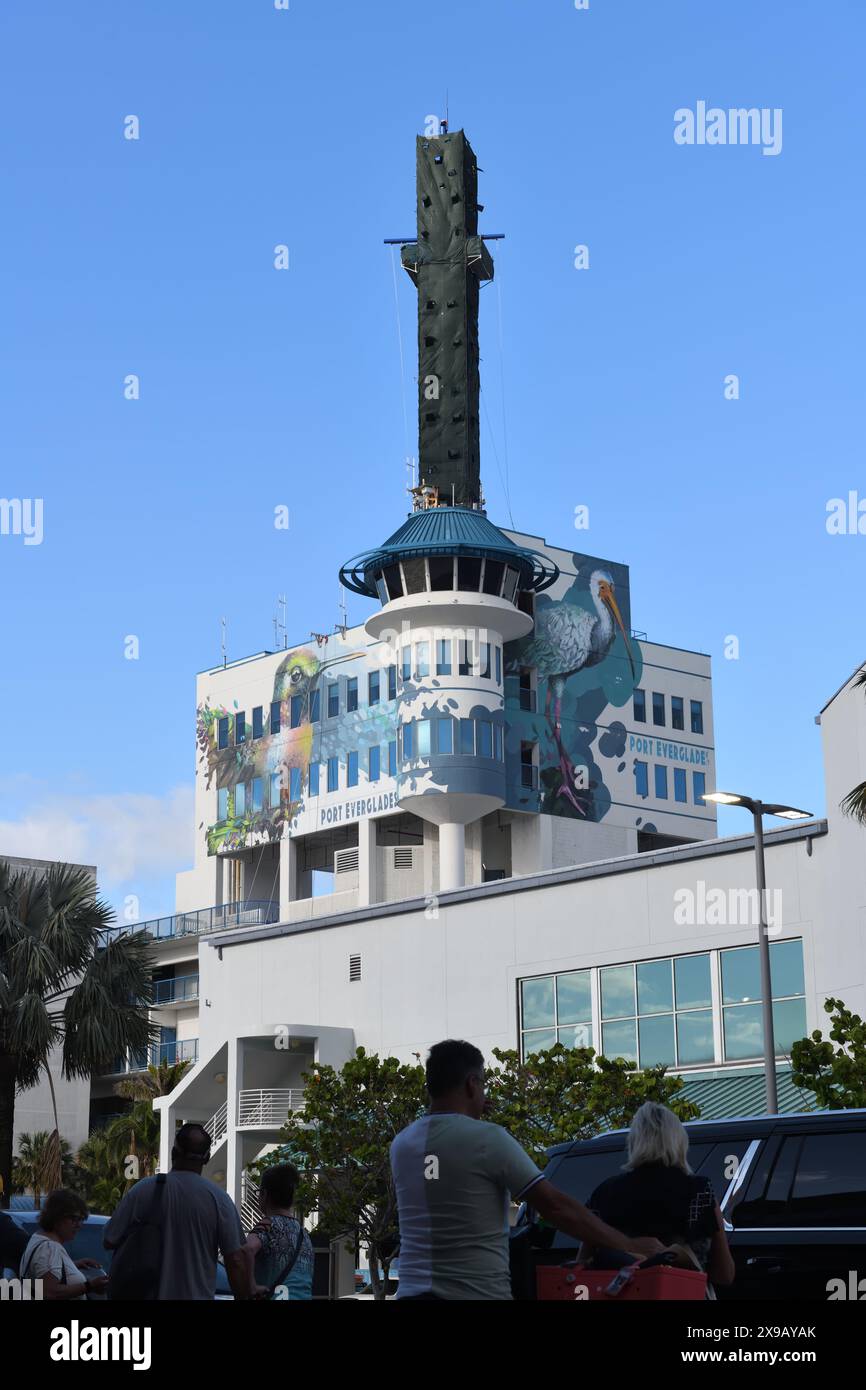 Passenger uplift and drop off at Port Everglades cruise terminal 21 in ...