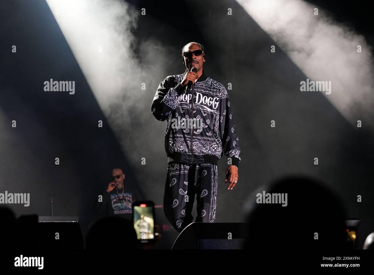 Snoop Dogg Performing Live Stock Photo - Alamy