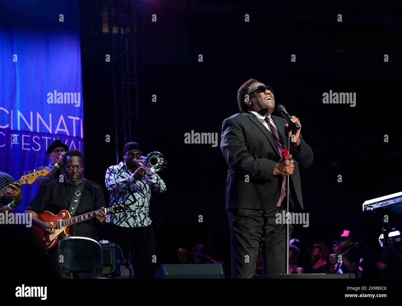 Iconic soul singer Al Green performing live Stock Photo - Alamy