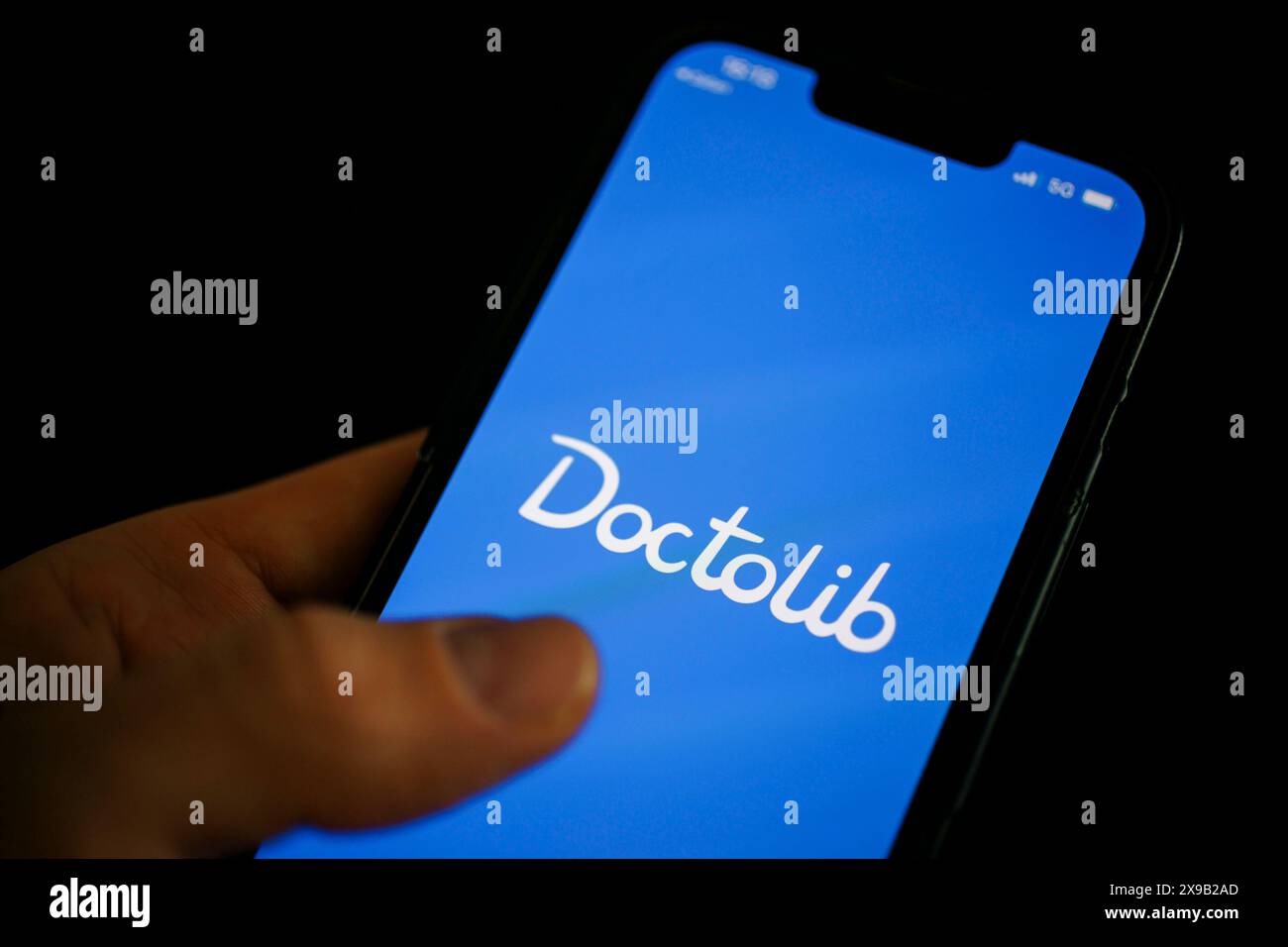 The Doctolib app icon can be seen on a smartphone. Berlin, May 30, 2024 ...