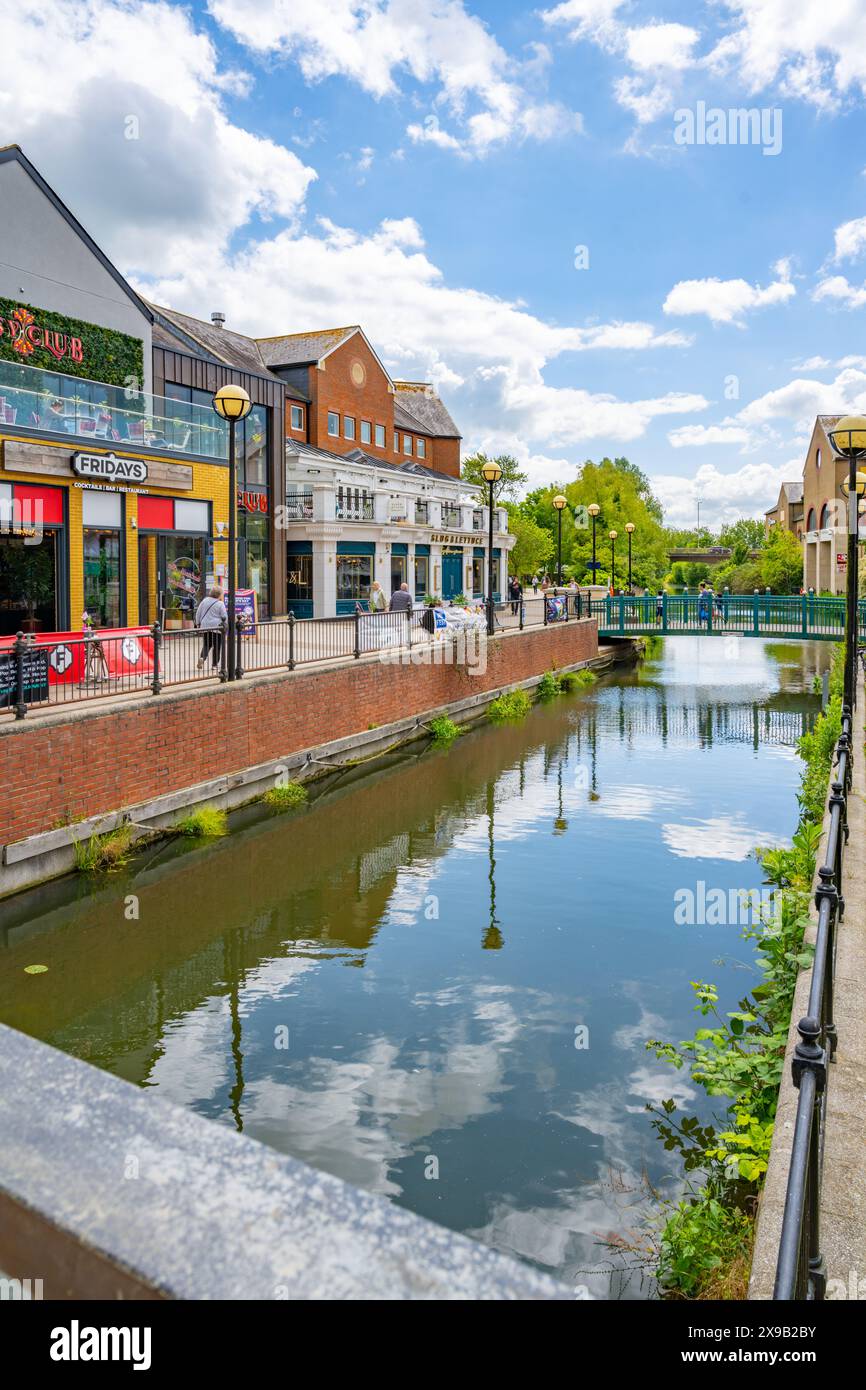 Shops on the side of the river Chelmer from Springfield road bridge ...