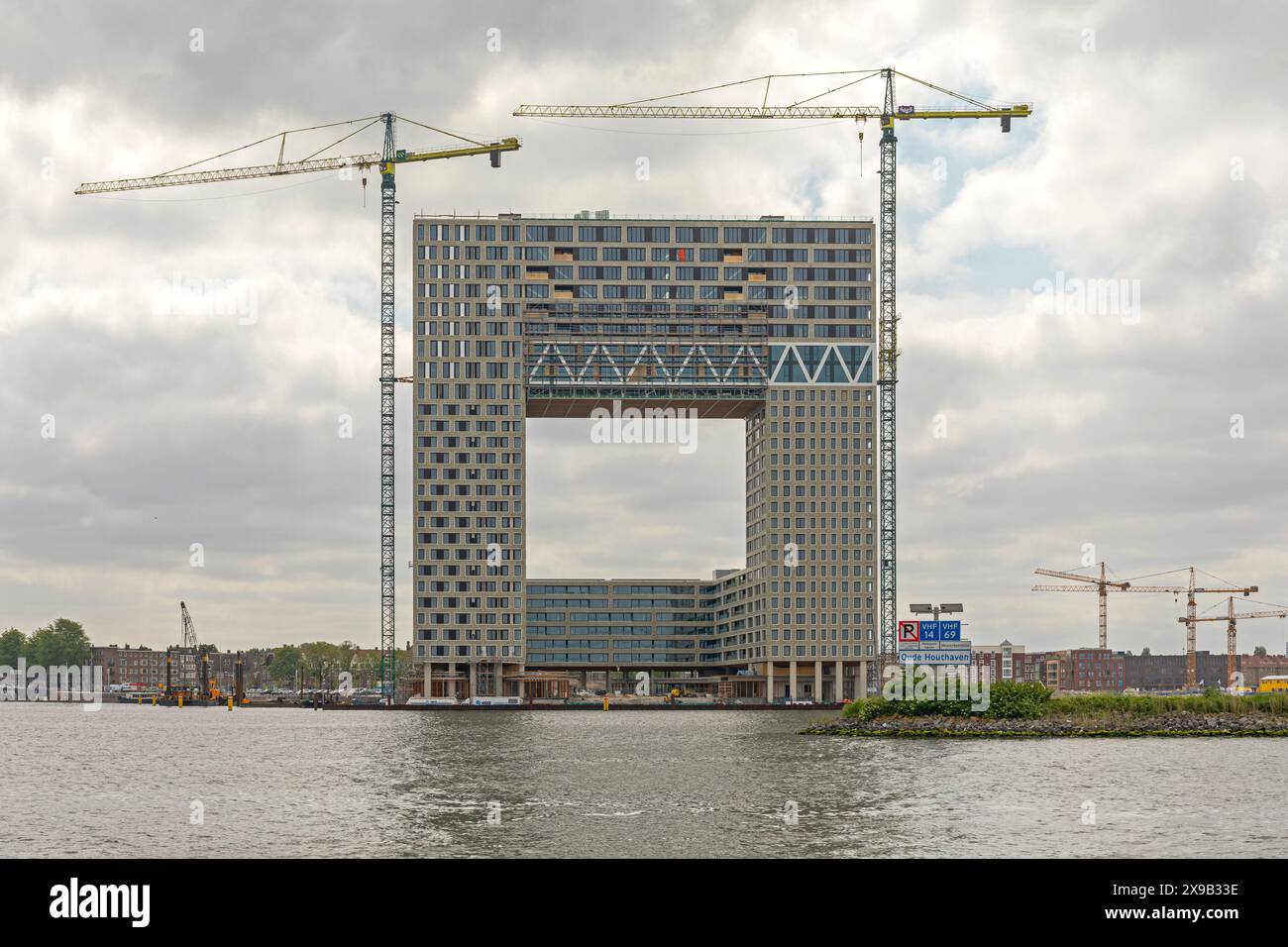 Modern apratments hi-res stock photography and images - Alamy