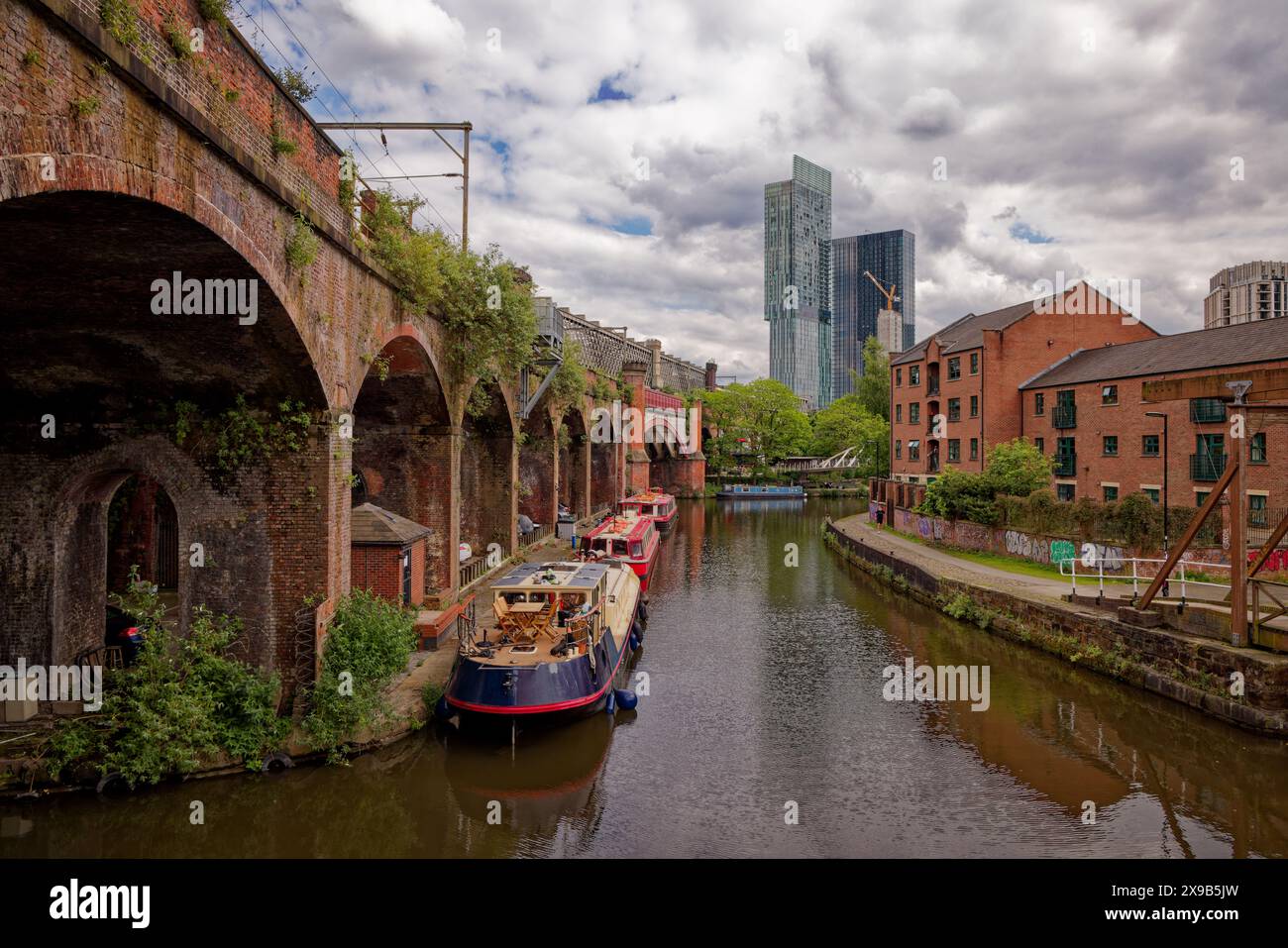 Castlefield basin manchester hi-res stock photography and images - Alamy