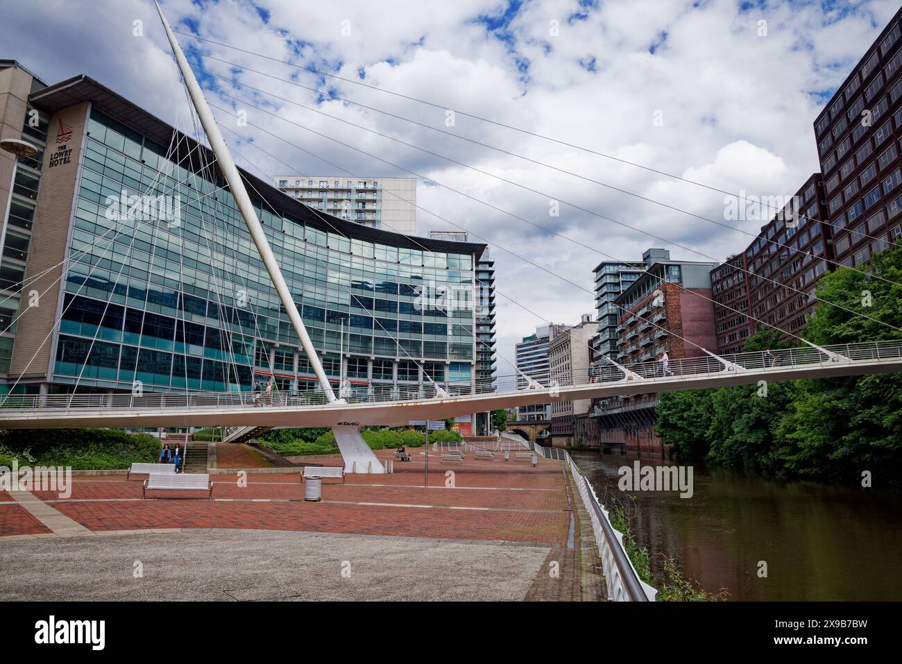 The River Irwell through Manchester City Centre Stock Photo - Alamy
