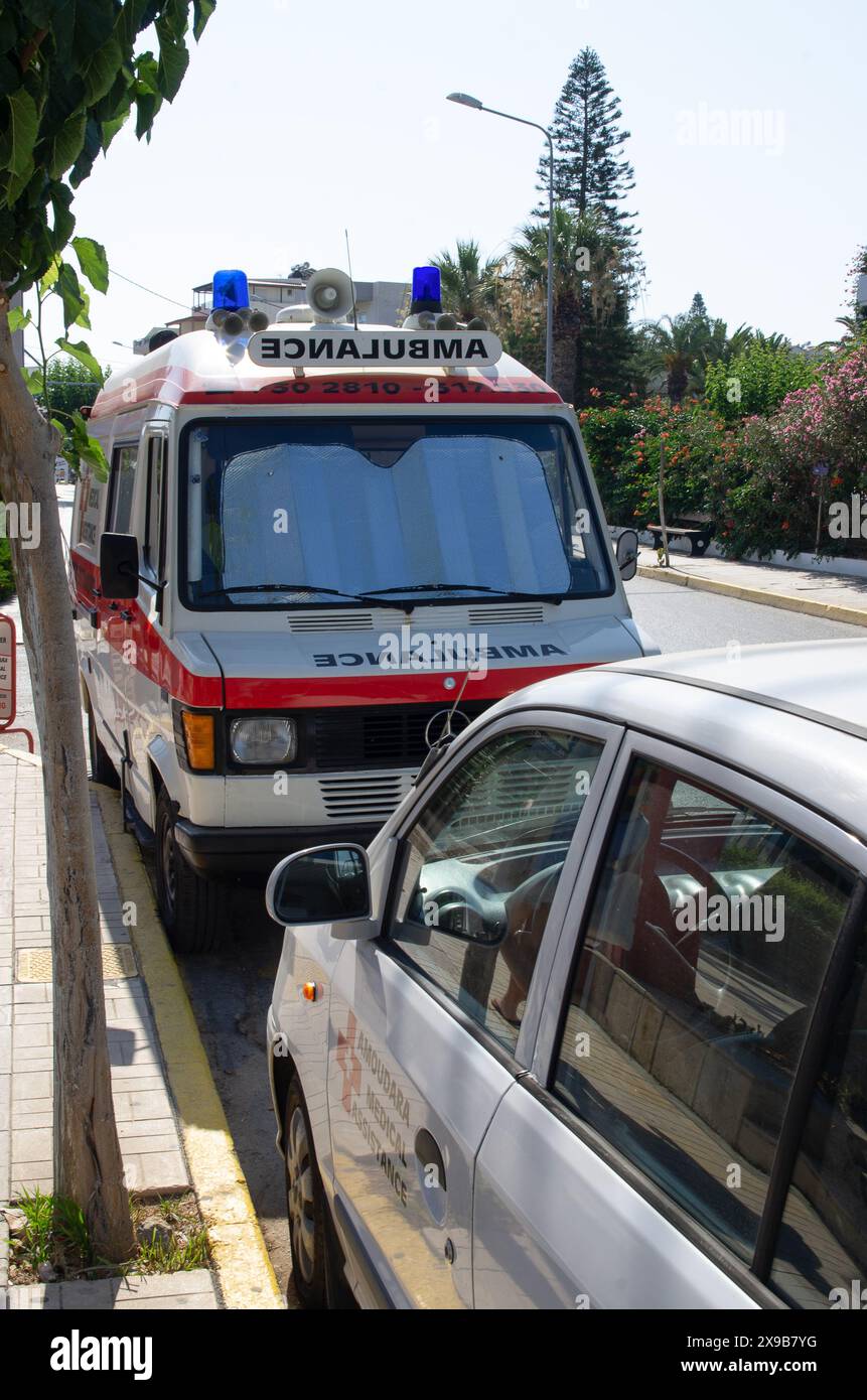 Ambulance van hi-res stock photography and images - Alamy