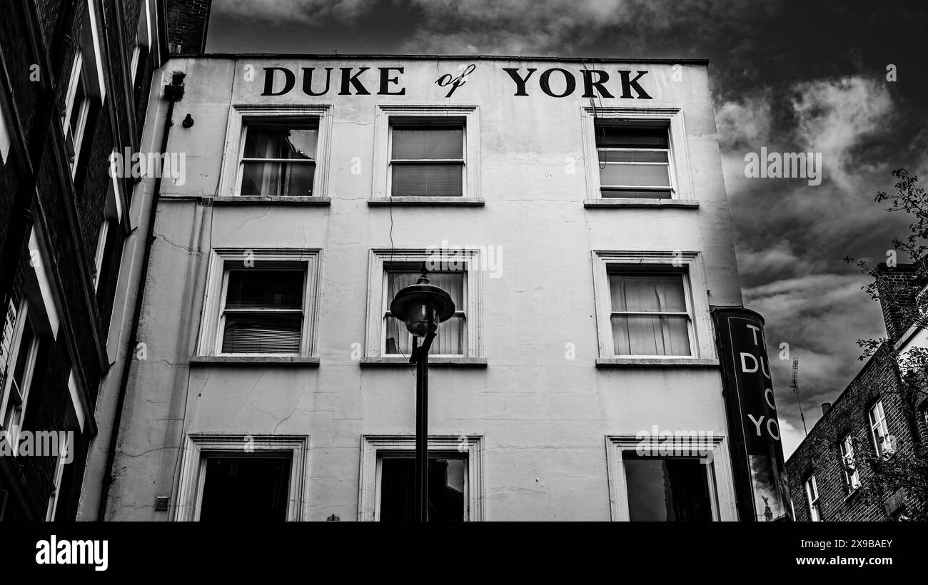 Duke of york pub fitzrovia hi-res stock photography and images - Alamy
