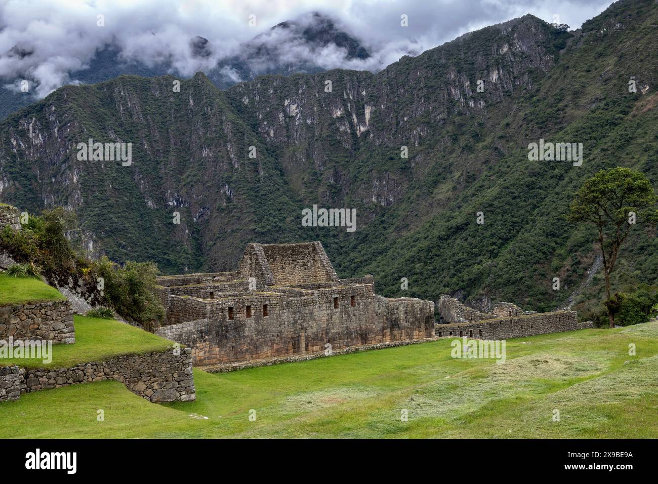 Inca citadel Machu Picchu from in Peru Stock Photo - Alamy