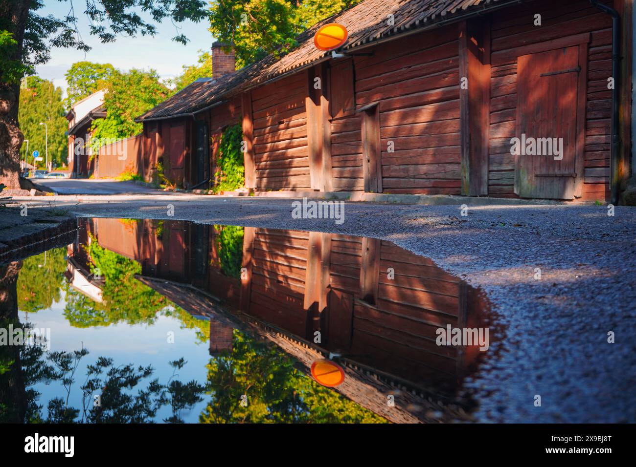 Close up of a puddle of water in city Stock Photo - Alamy