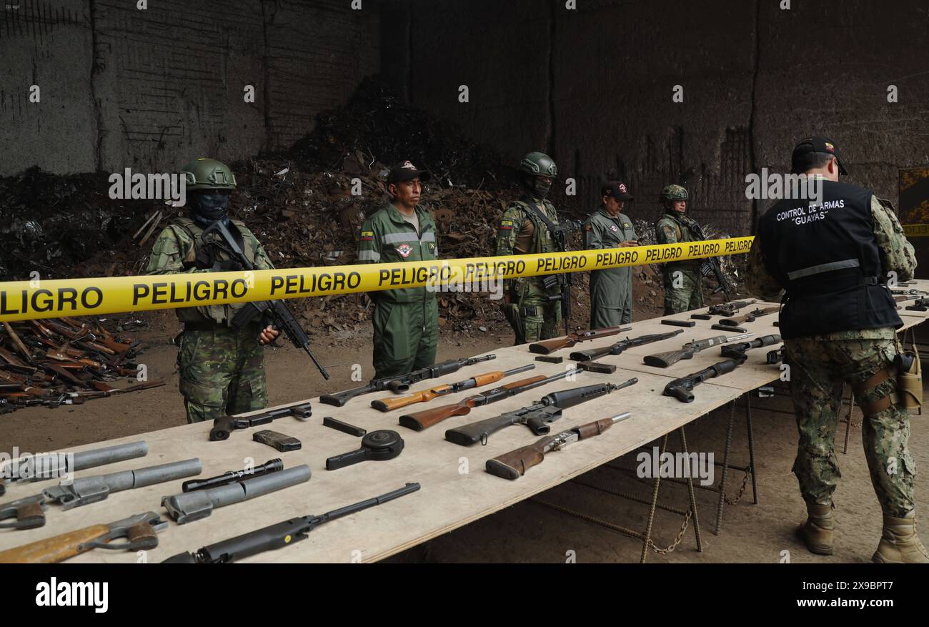 Instalaciones militares hi-res stock photography and images - Alamy