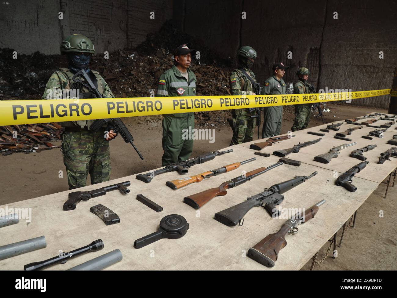 Instalaciones militares hi-res stock photography and images - Alamy
