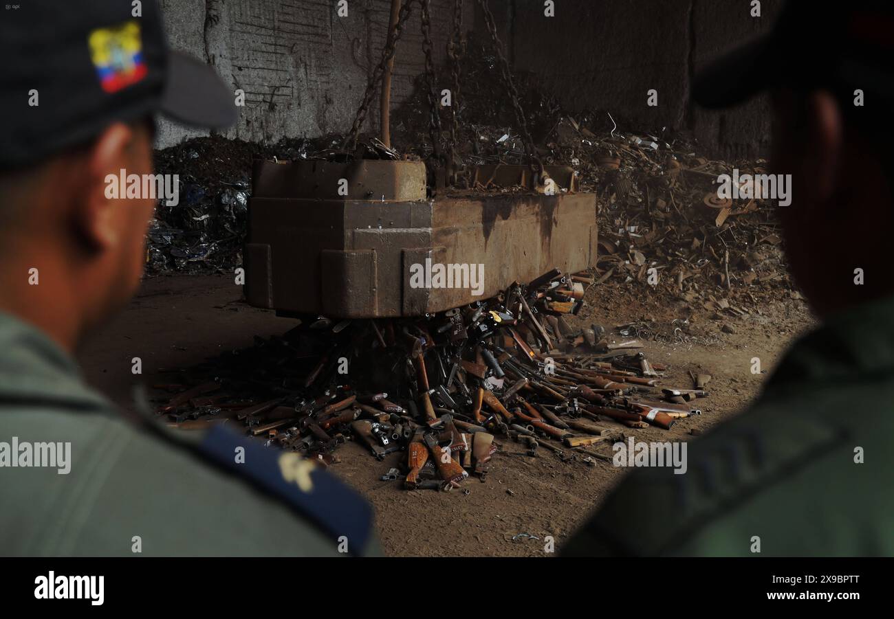 Instalaciones militares hi-res stock photography and images - Alamy