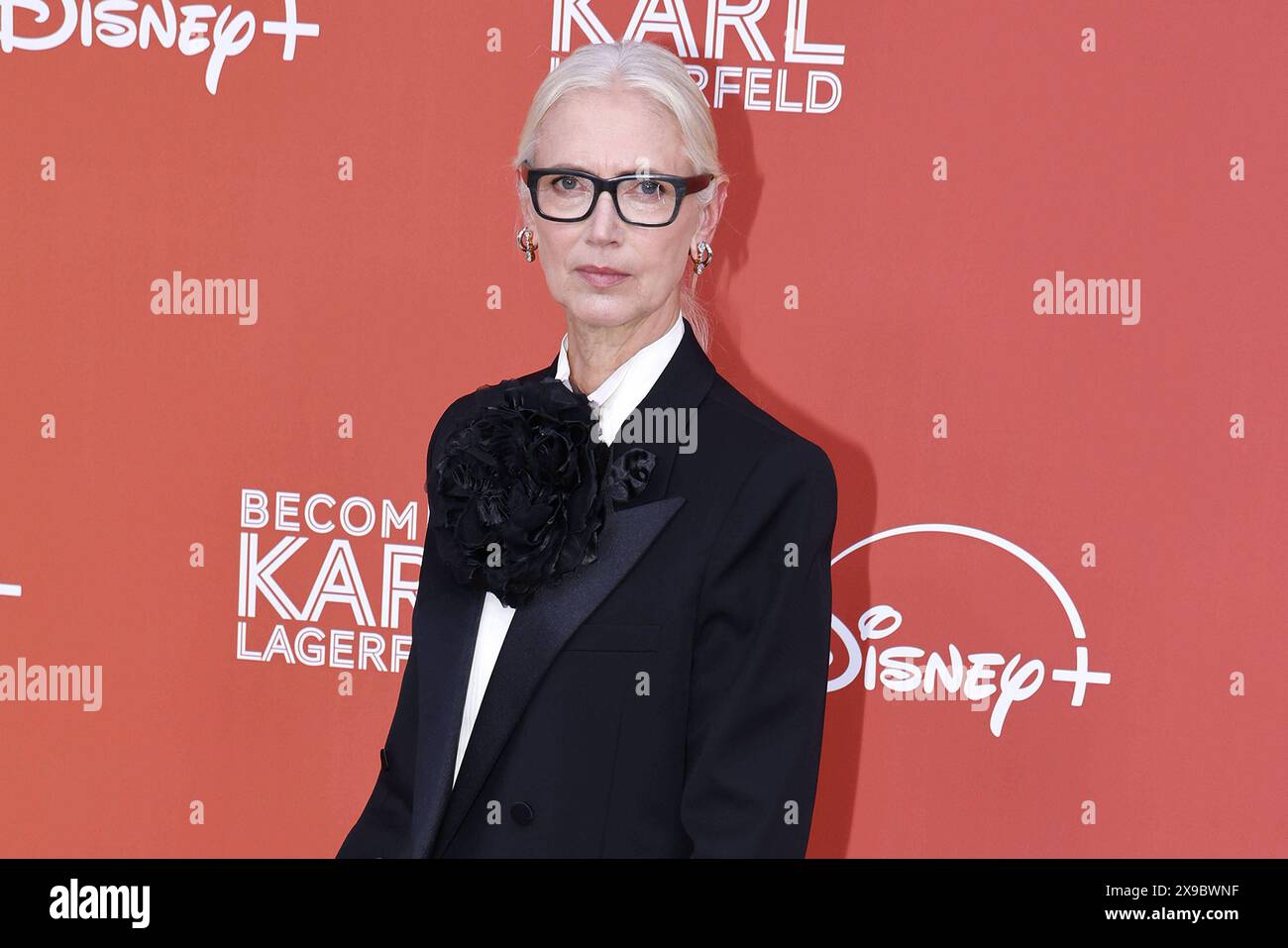 Christiane Arp bei der Becoming Karl Lagerfeld Disney Serien Premiere ...