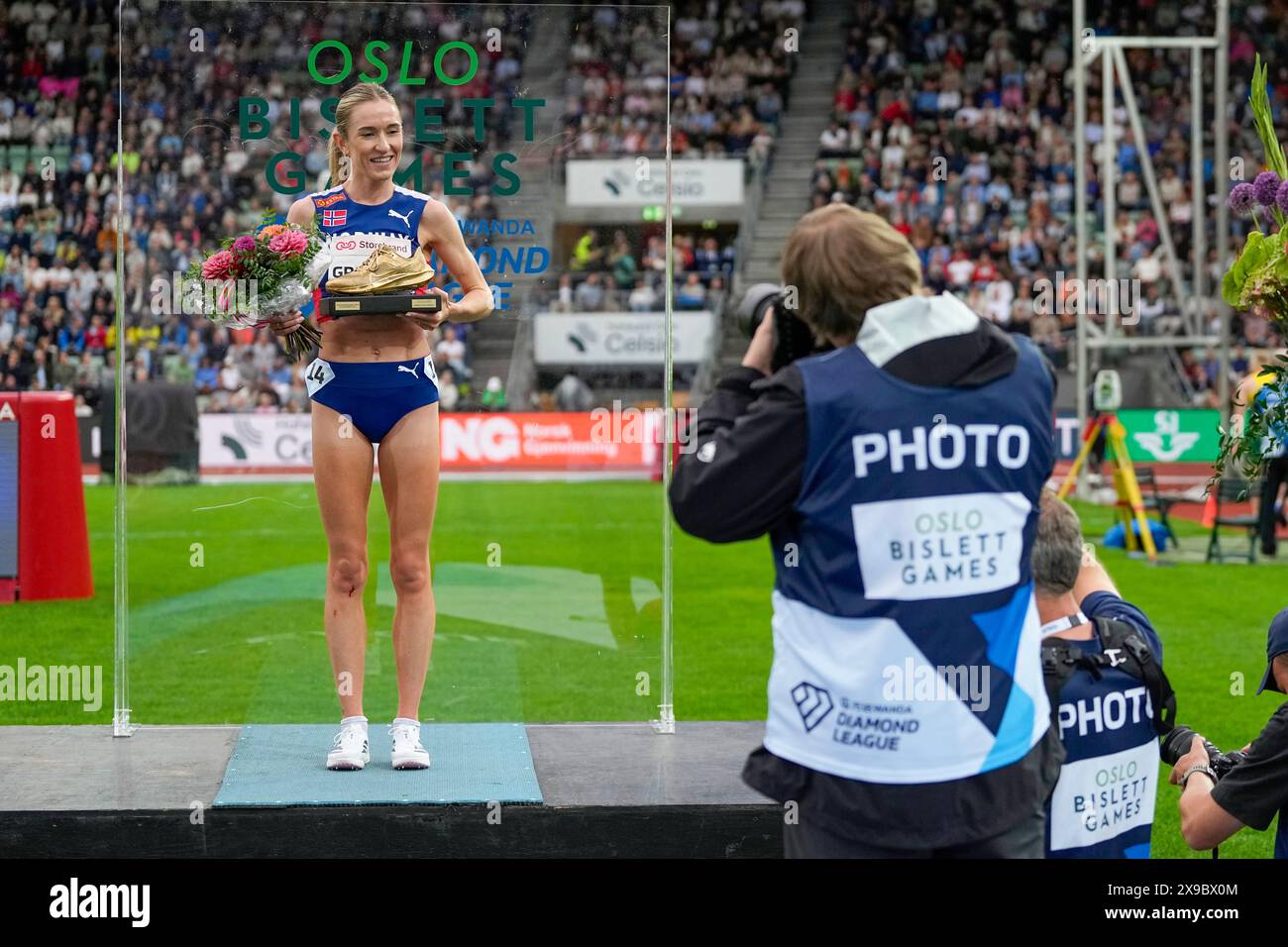 Oslo 20240530. Karoline Bjerkeli Grovdal receives flowers after ...