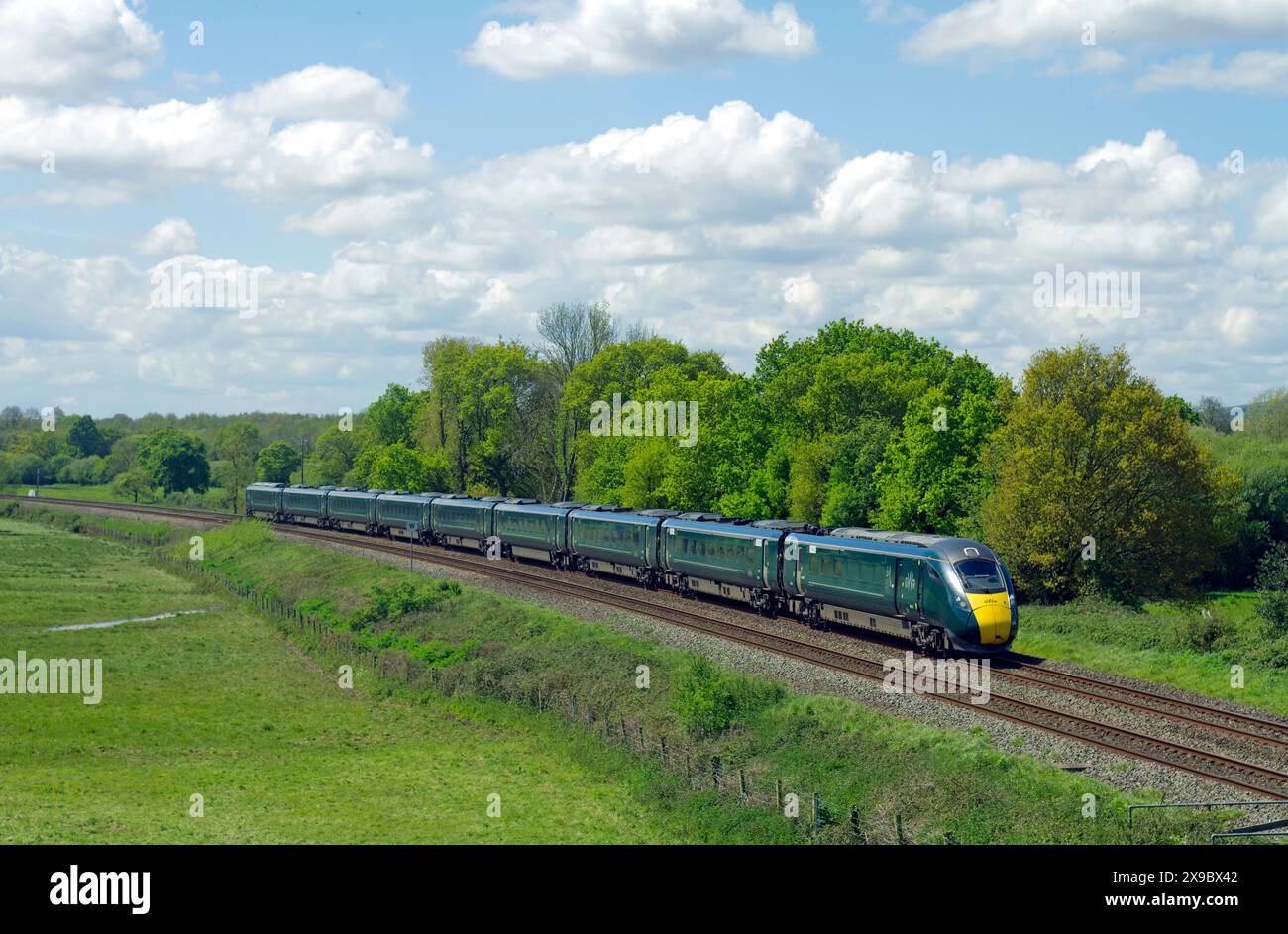A Class 800 bi-mode IET (Intercity Express Train) multiple unit number ...